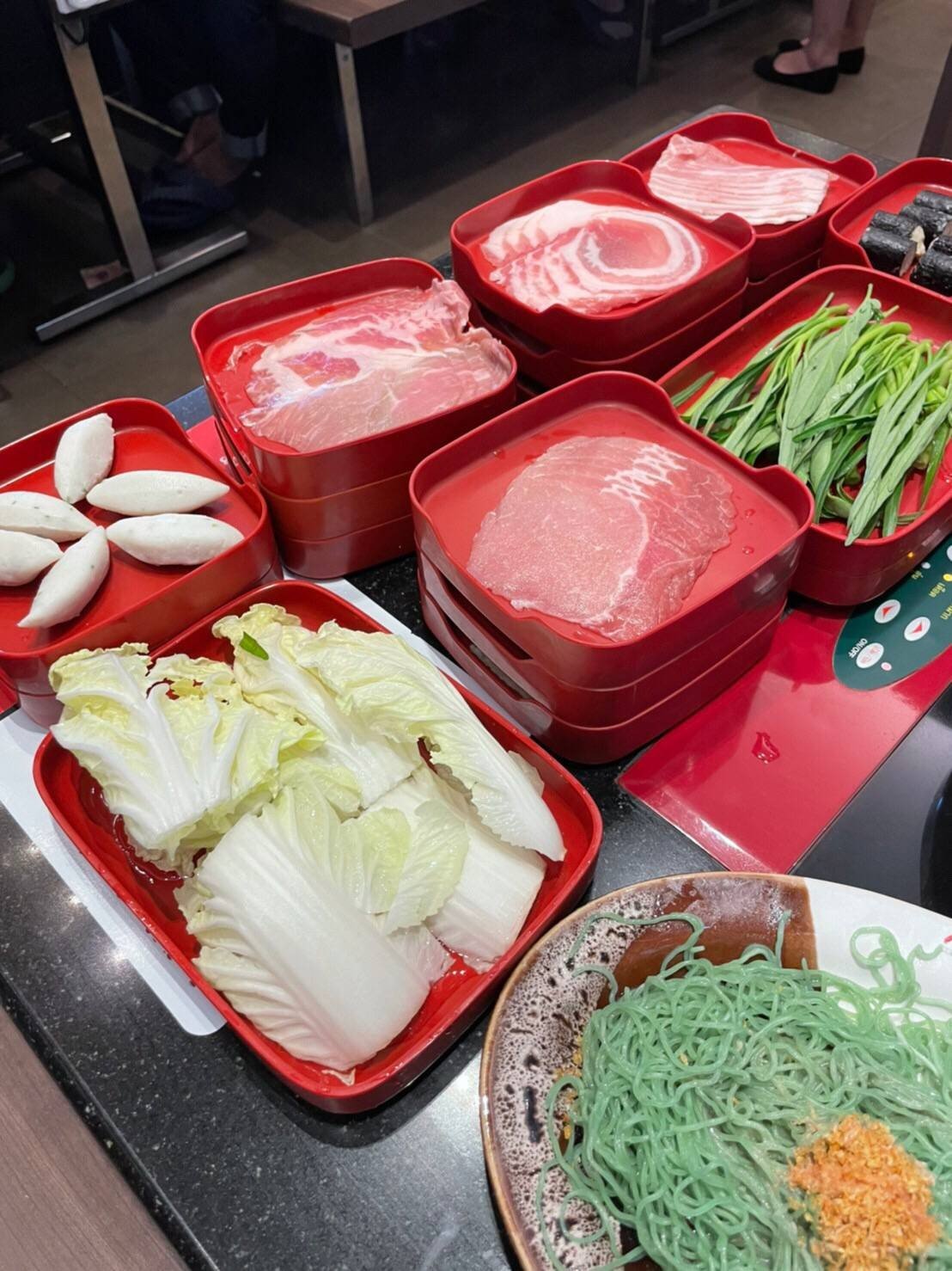 รีวิว MK Restaurants ตึกคอม ชลบุรี (บุฟเฟท์) - MK buffet สาขาเดียวของ ...