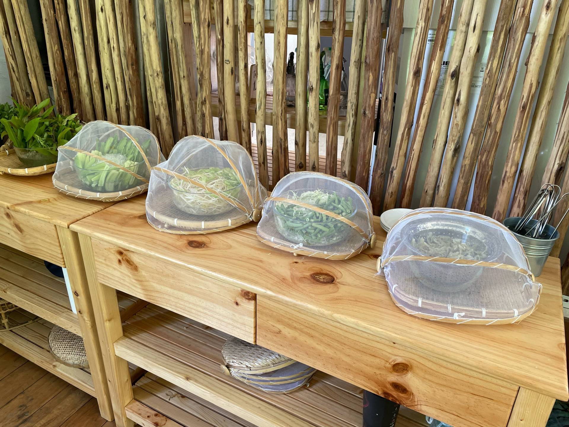 รูป Ka Nom Jin