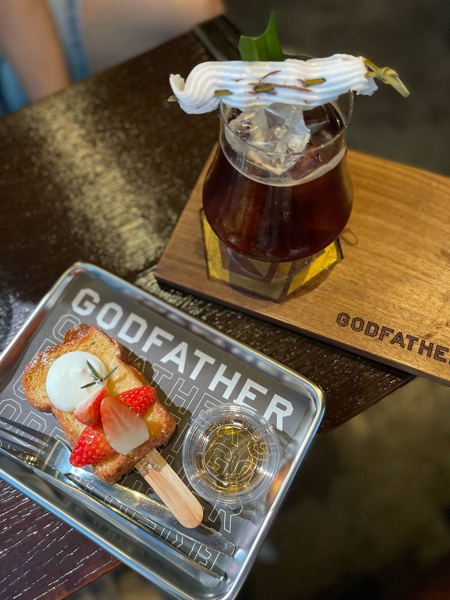 รีวิว Godfather Coffee ขอนแก่น - บรรยากาศแตกต่างร้านอื่น ถ่ายรูปสวย ...