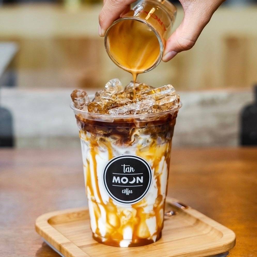 รูป TanMoon Coffee สาขา W District (BTSพระโขนง)