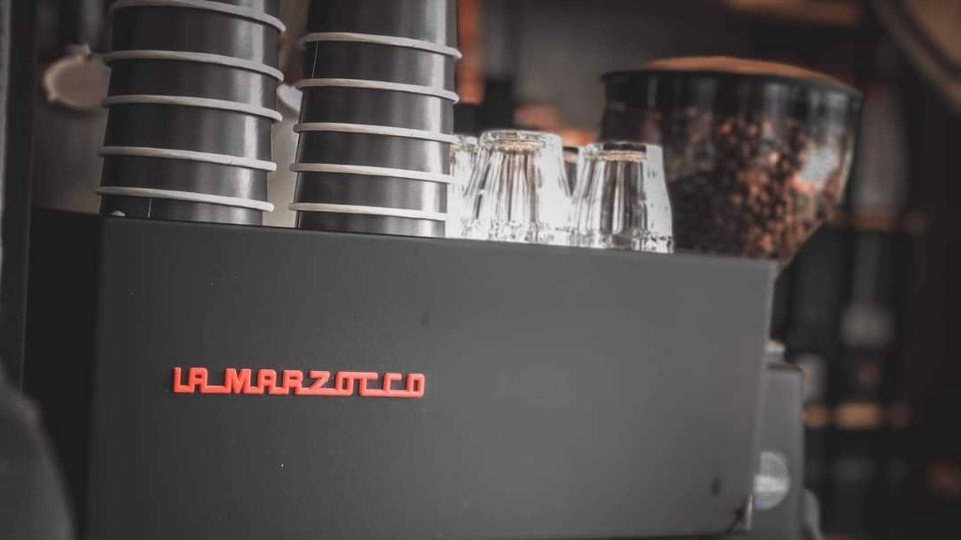 BLACKBEARD Coffee Roaster - สั่งอาหารเดลิเวอรี | Wongnai x LINE MAN