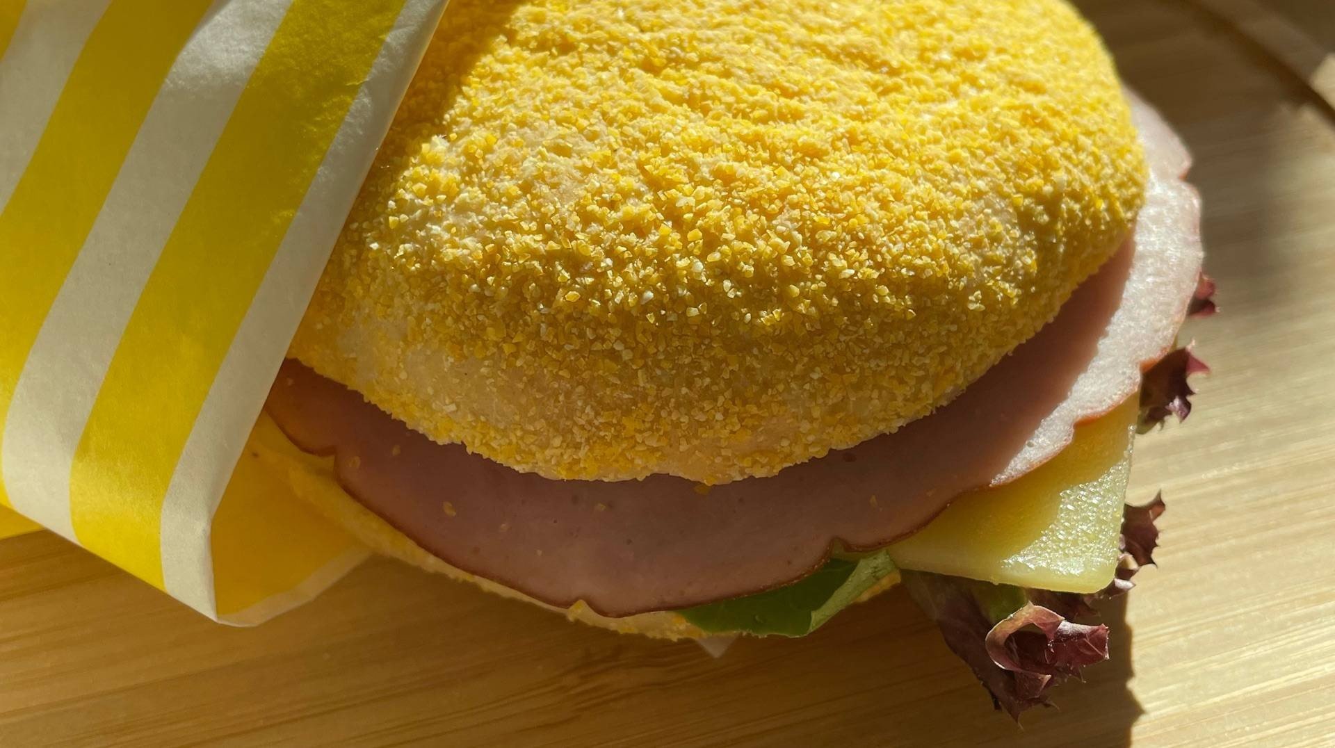 SOSOL Tropical Club Hua Hin 102 - สั่งอาหารเดลิเวอรี | Wongnai x LINE MAN