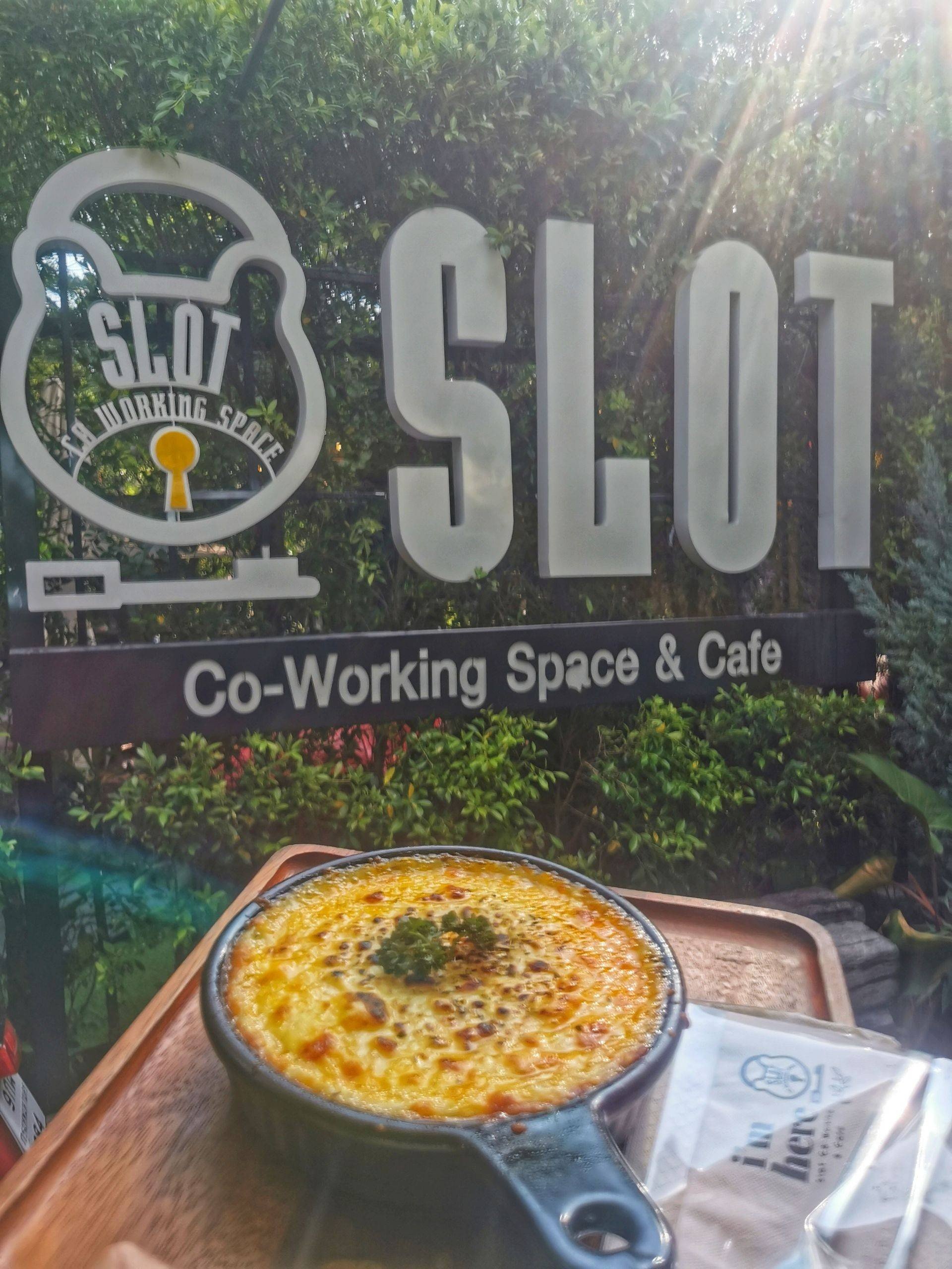 ลาซานญ่าเนื้อ ร้าน Slot Cafe
