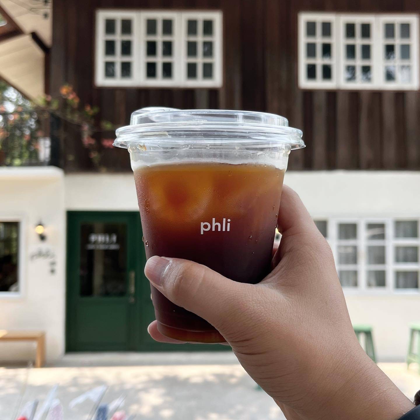 รีวิว ผลิ : phli cafe x khaosoi - คาเฟ่เกาหลีแต่อยู่ในเชียงใหม่