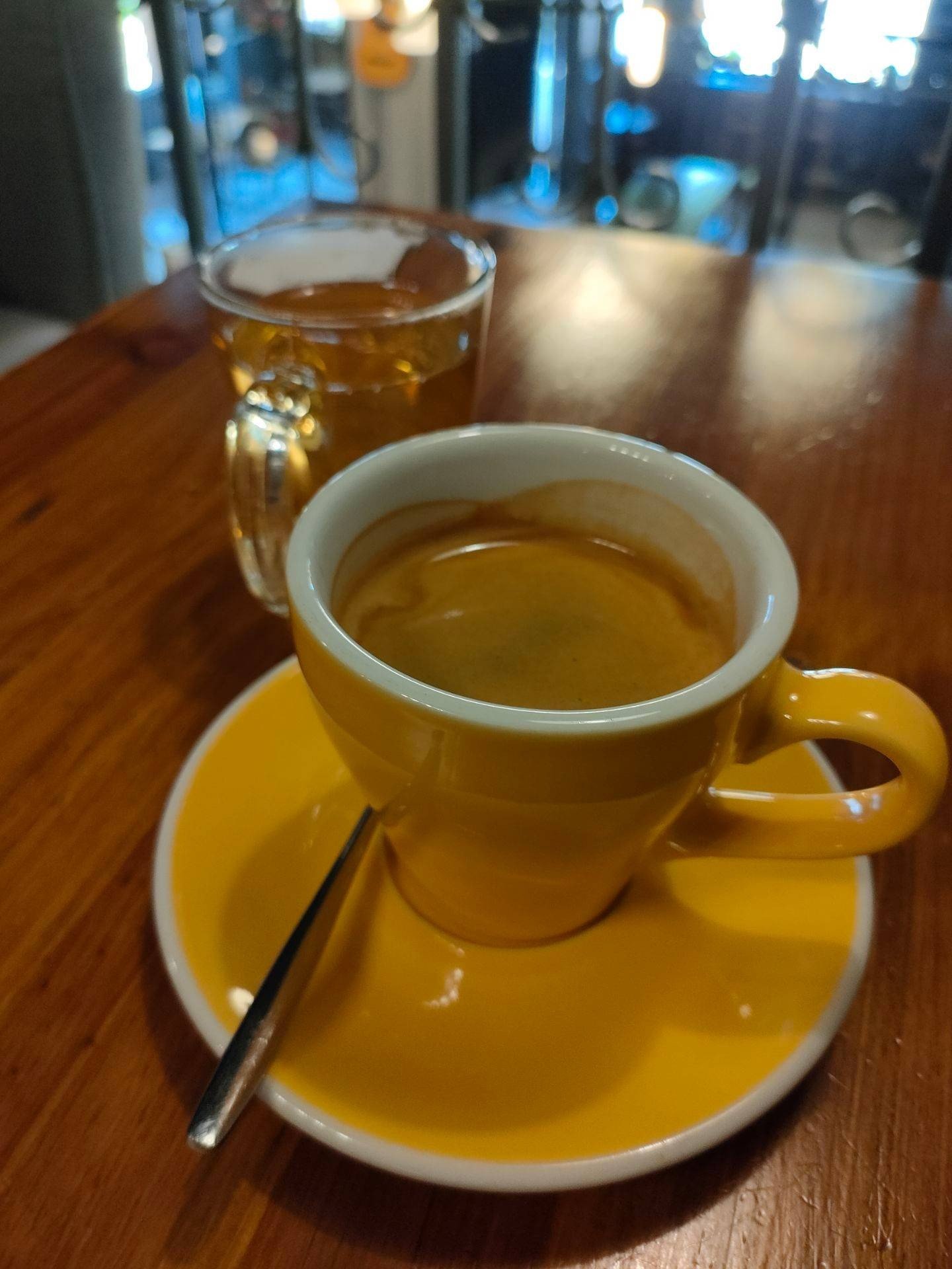 Lungo • 60 บาท ร้าน GRAY18 Cafe