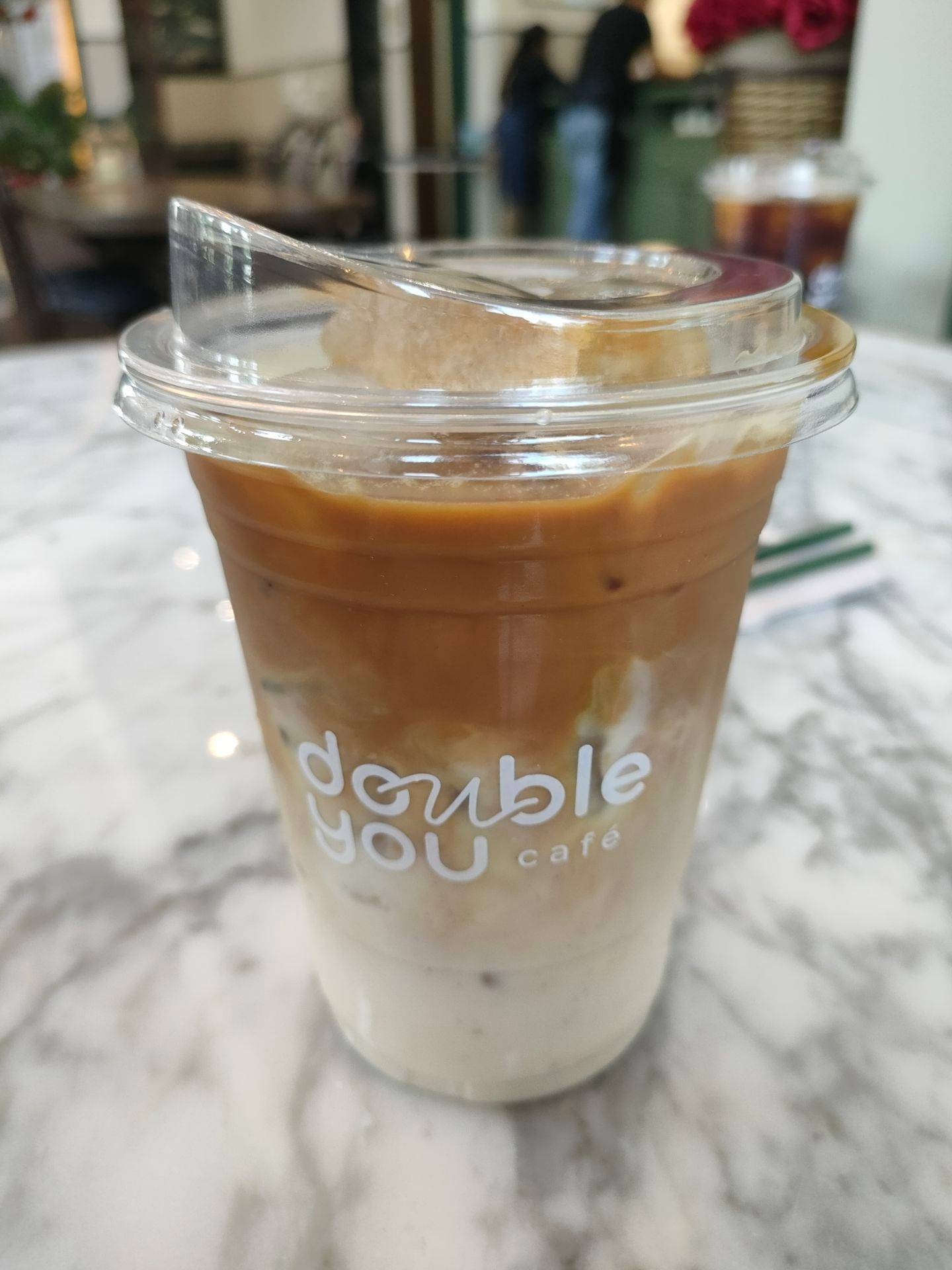 Iced Latte • 105 บาท ร้าน Double You Cafe Khonkaen เลี่ยงเมือง - Wongnai