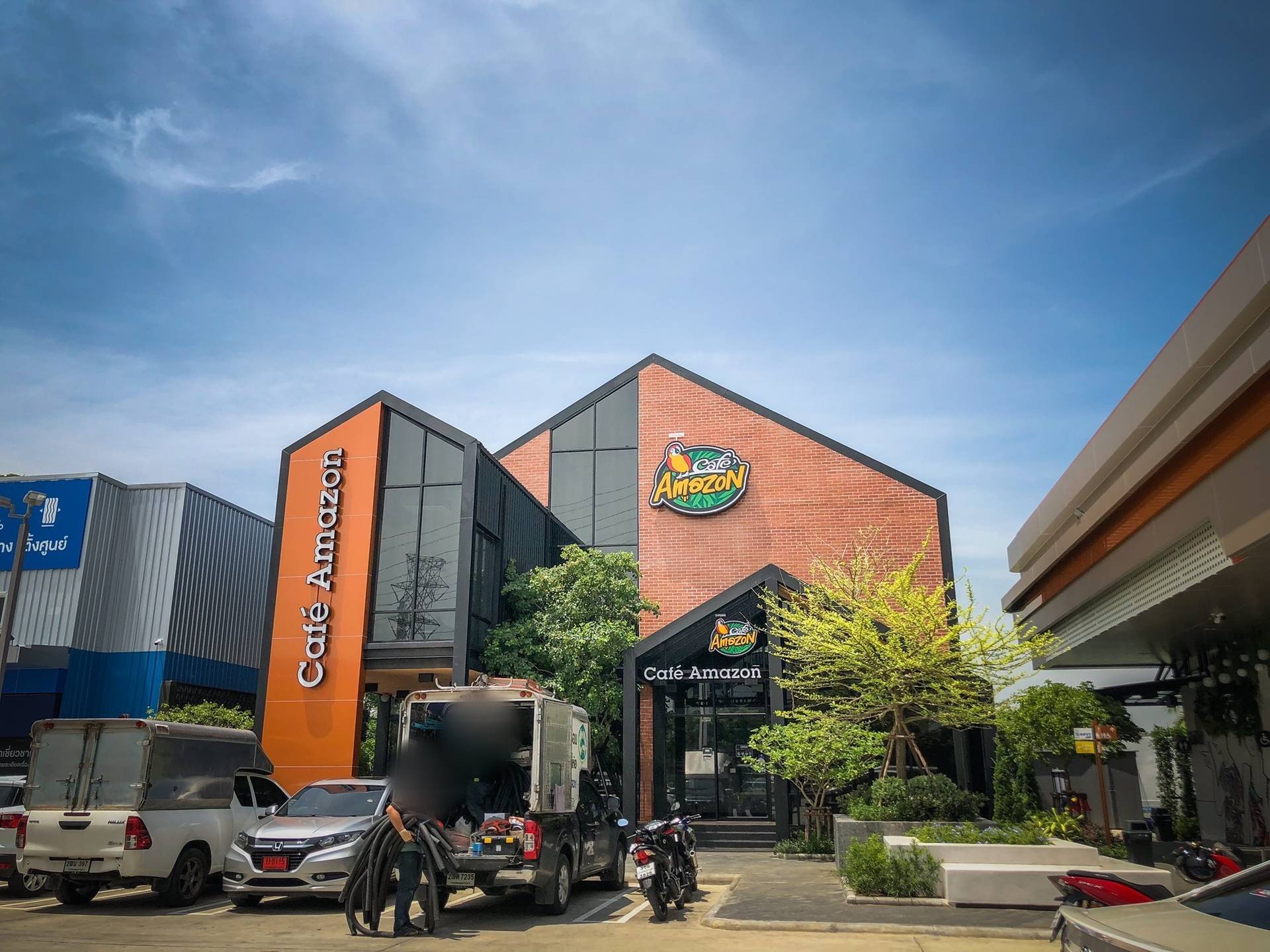 รีวิว Café Amazon ปั๊มปตท. พัฒนาการ ริมถนนระหว่างซอยพัฒนาการ 64-62