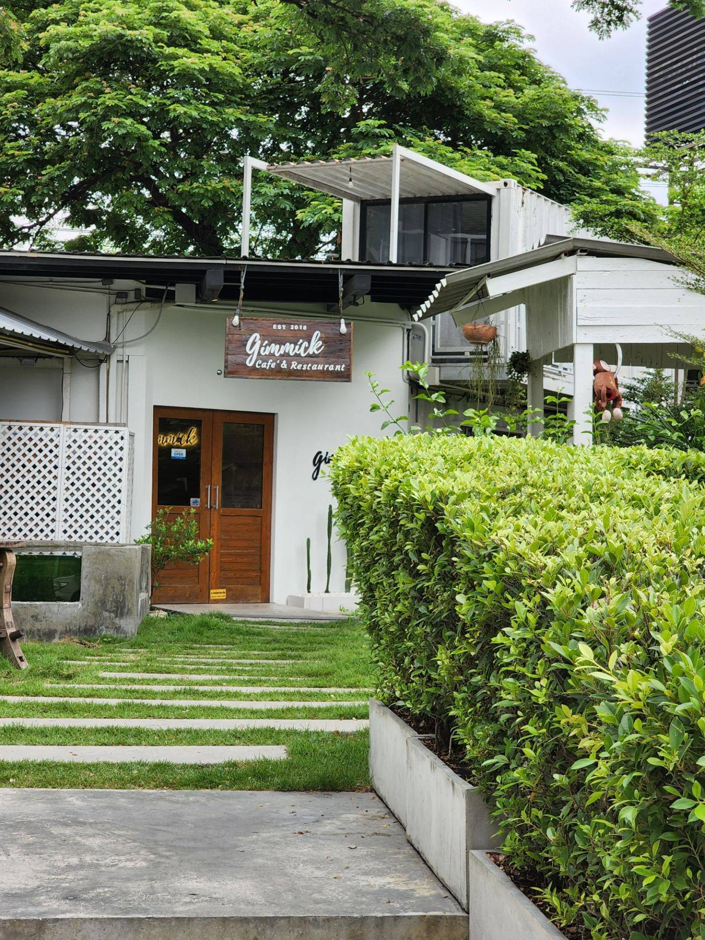 รีวิว Gimmick Cafe & Restaurant gimmickcaferestaurant ...