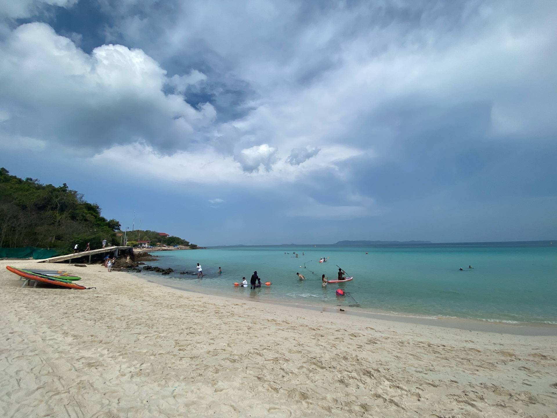 รูป หาดเทียน เกาะล้าน