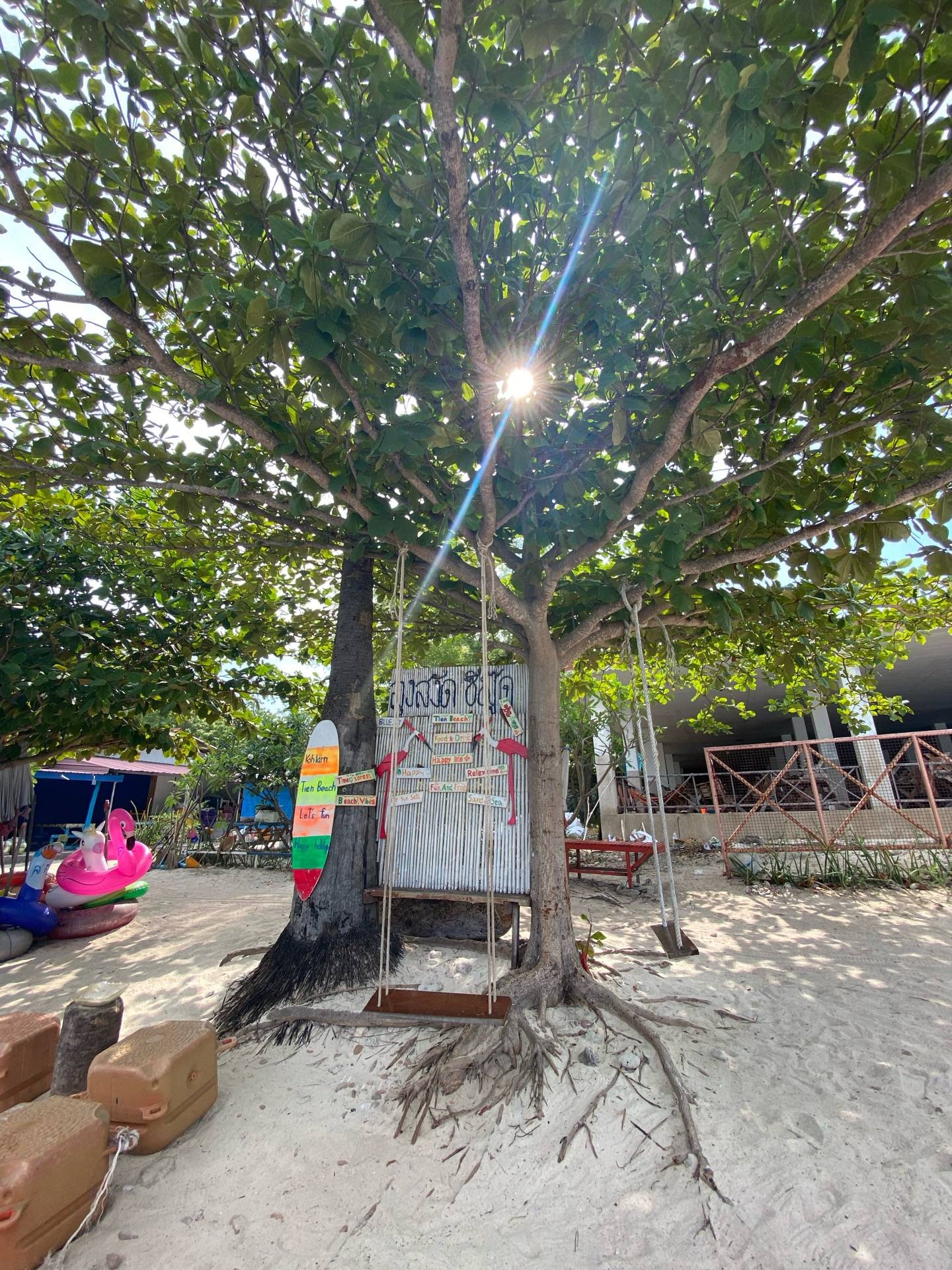 รูป หาดเทียน เกาะล้าน