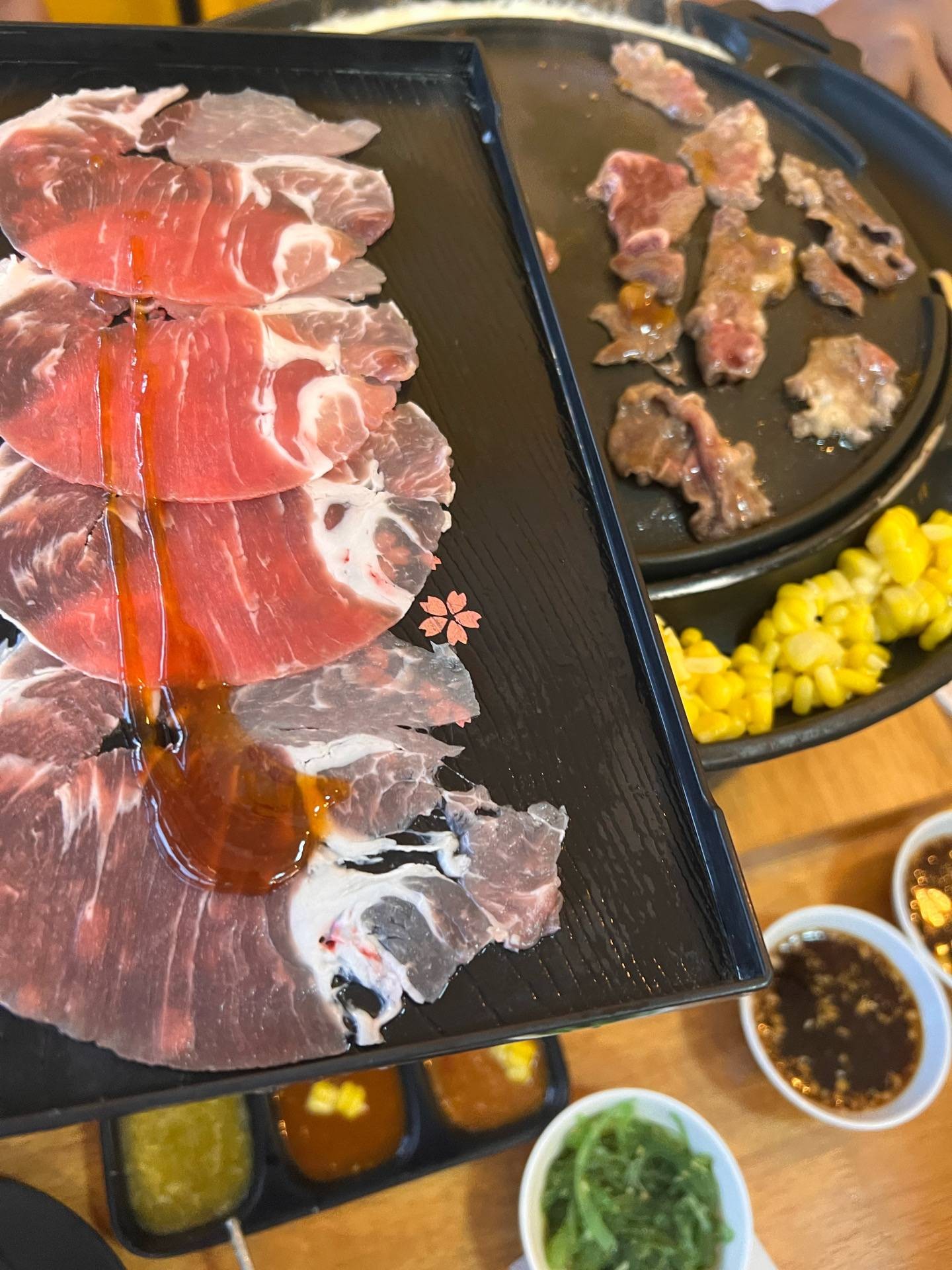 รีวิว GrillZo ซอยเทศบาล 8 - บุพเฟ่ปิ้งย่าง ทะเลเผา 299 ไม่รวมเครื่องดื่มรีฟิว 39 บาท/คน