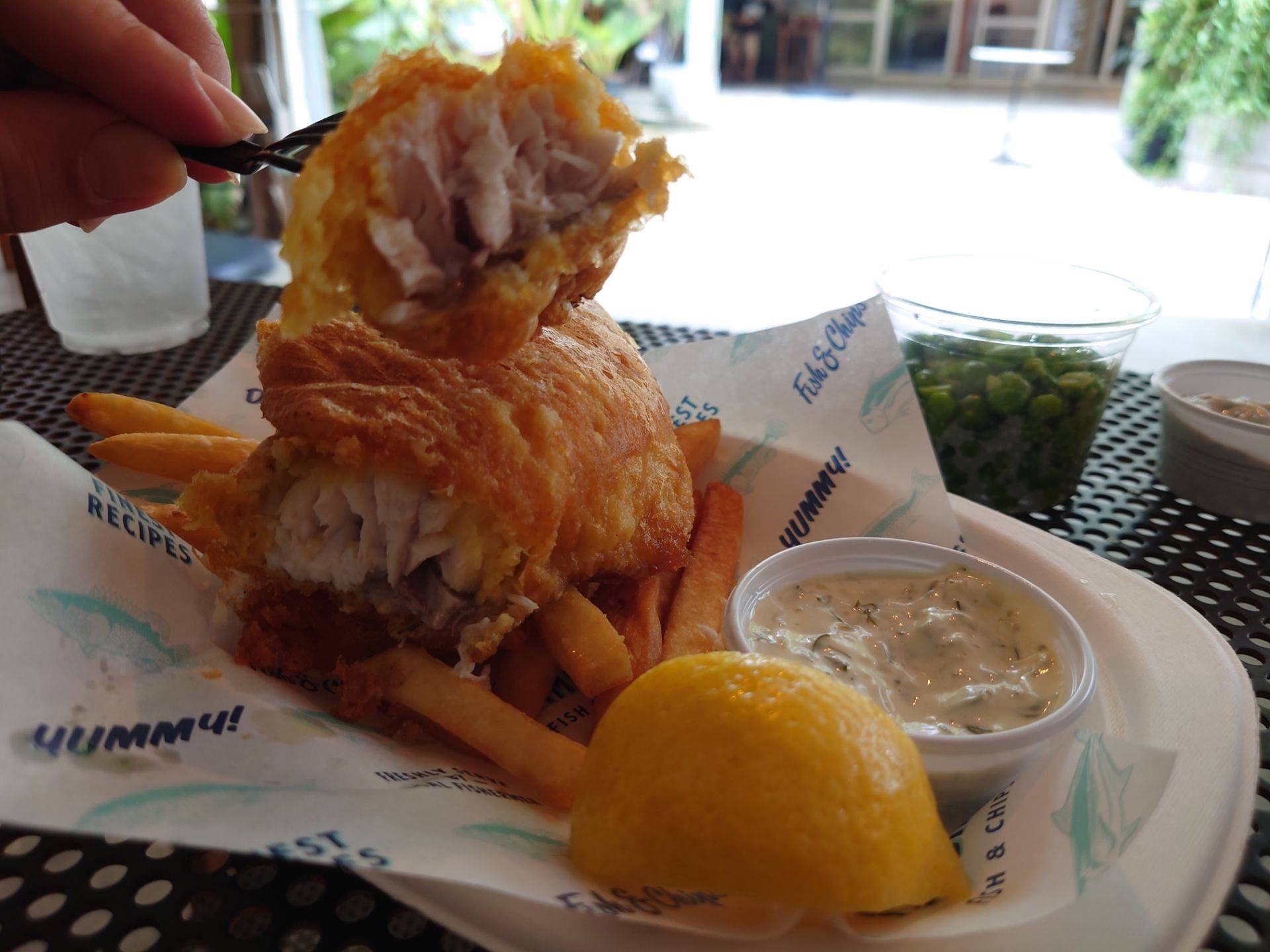 ฟิชแอนด์ชิปส์ ปลาสุ่ม - Standard • เนื้อปลาเน้นๆ ไม่เน้นแป้ง ร้าน ...