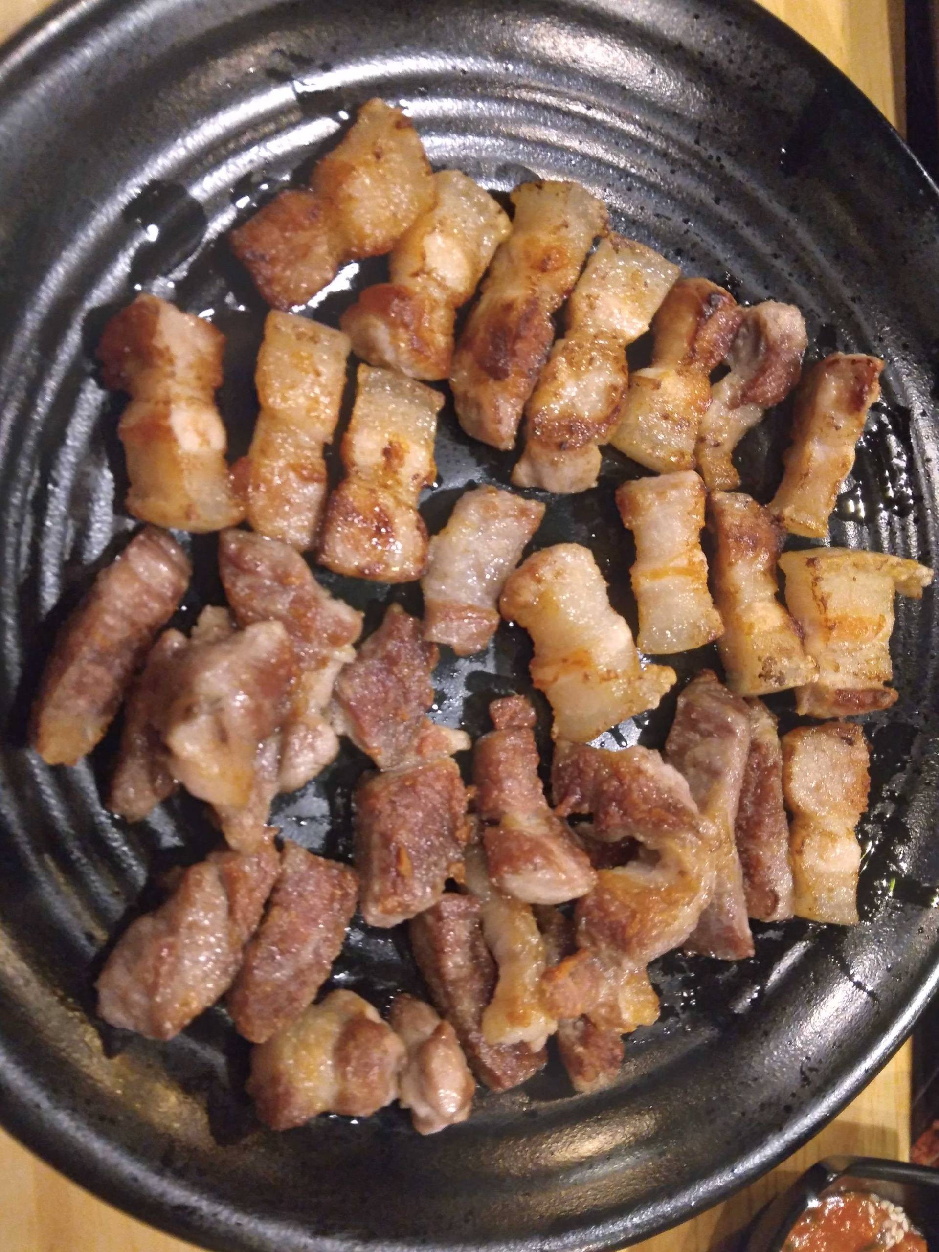 สามชั้นย่าง ร้าน Sam Gyup Sal BBQ สาขาห้วยขวาง