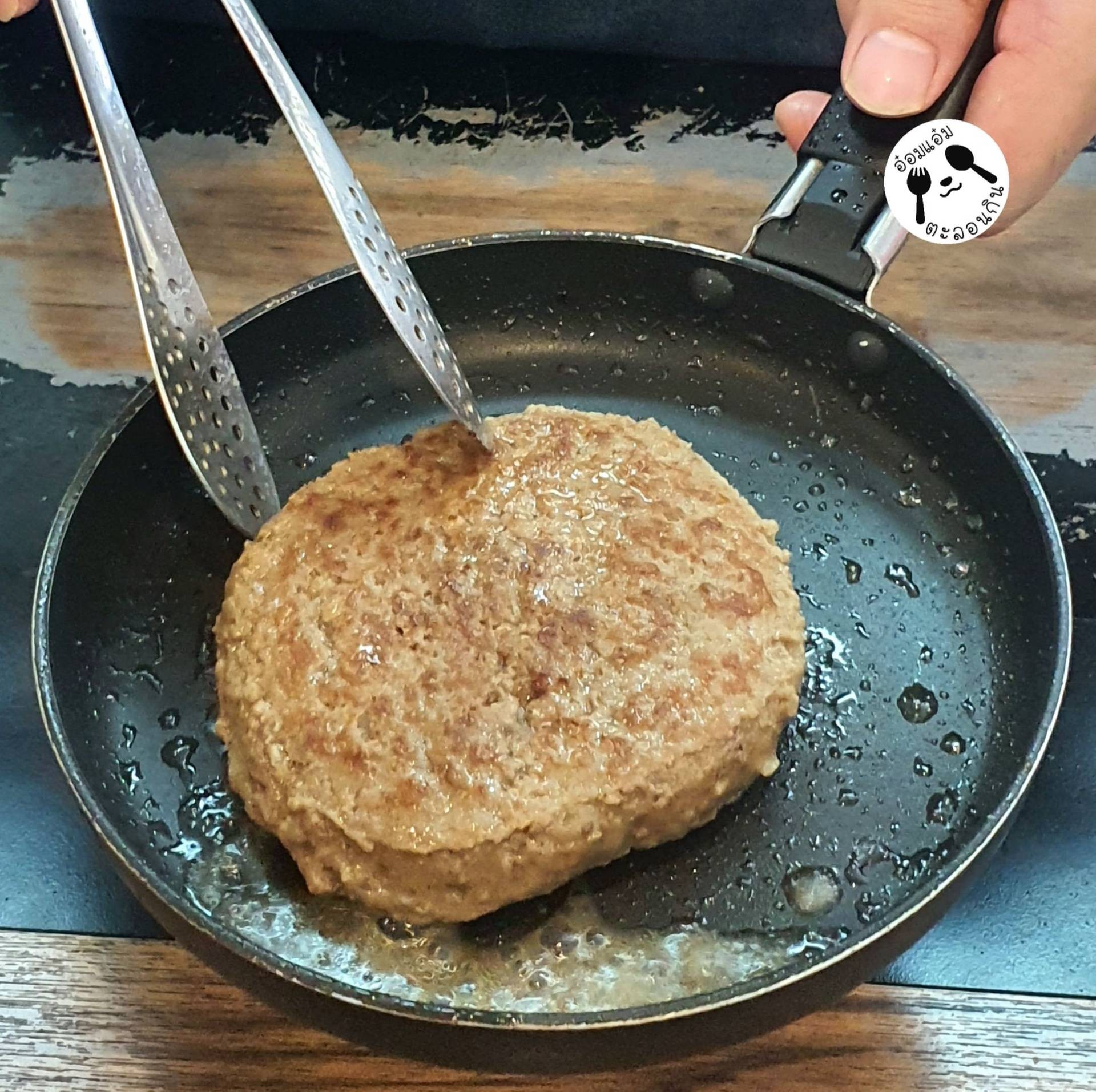 Angus Beef Humburger Curry + Cheese ร้าน Khao Yiphun sukhumvit33