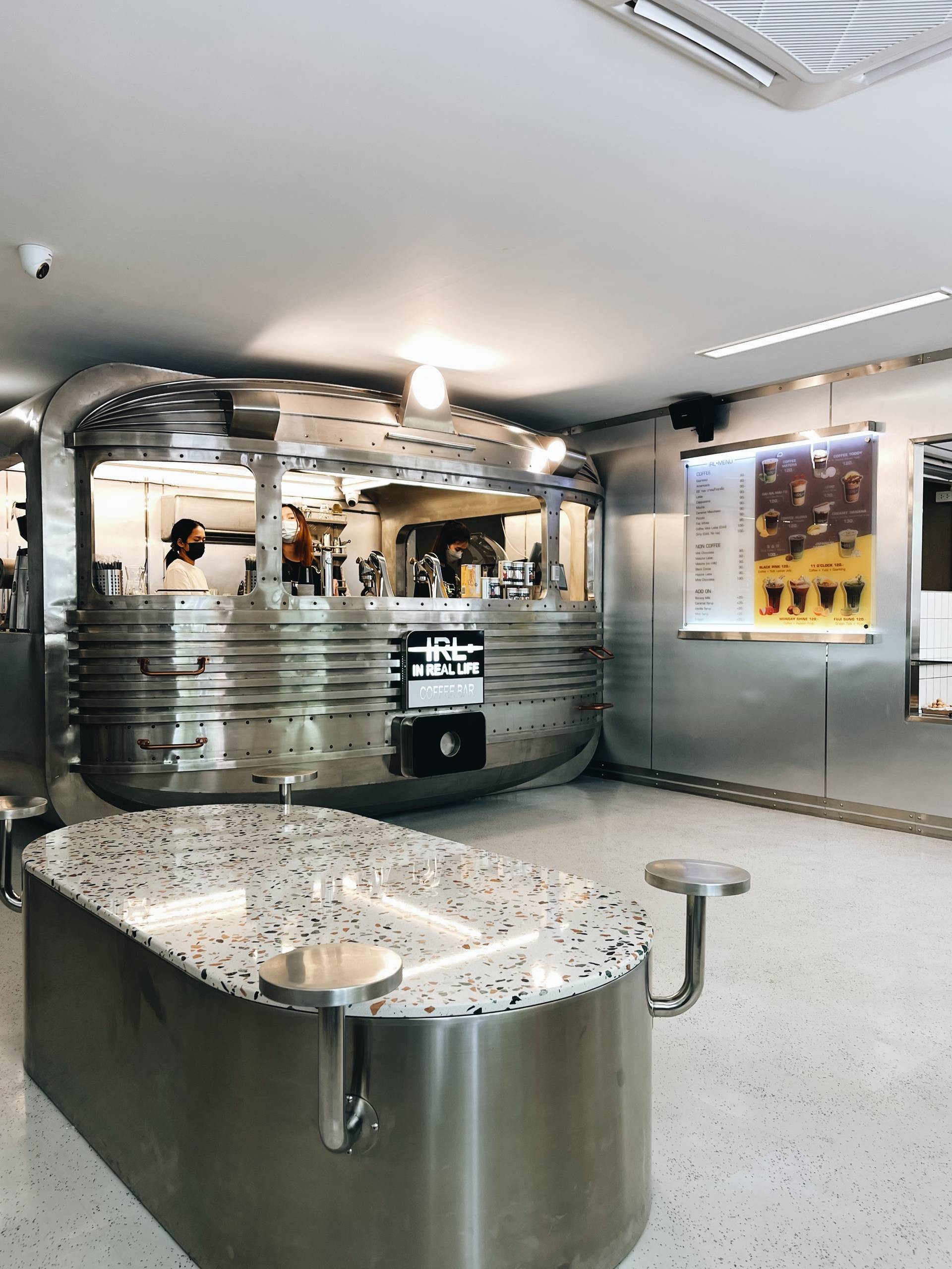 รูป IRL Coffee Bar Station อุดมสุข