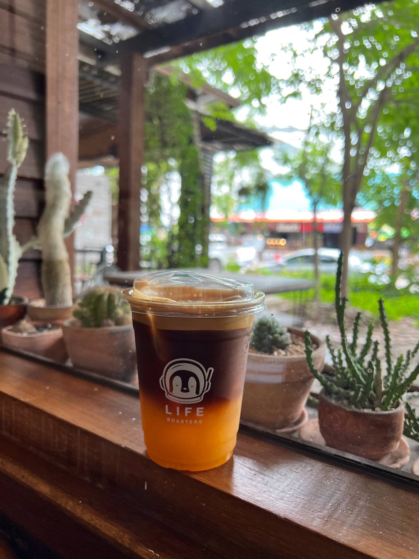 รูป LIFE Roasters Ubonratchathani