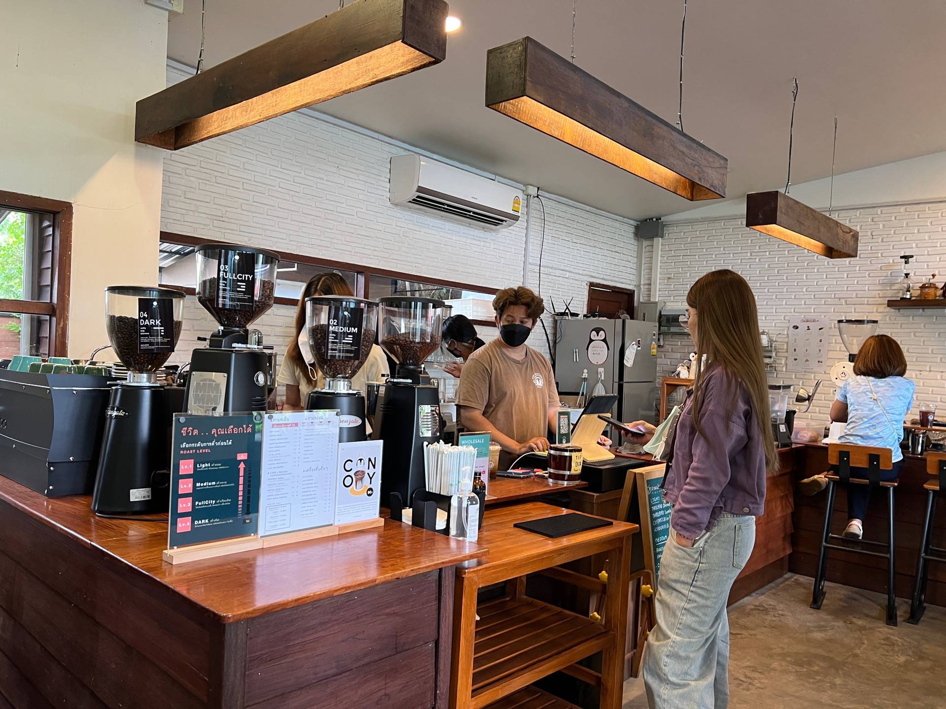 รูป LIFE Roasters Ubonratchathani