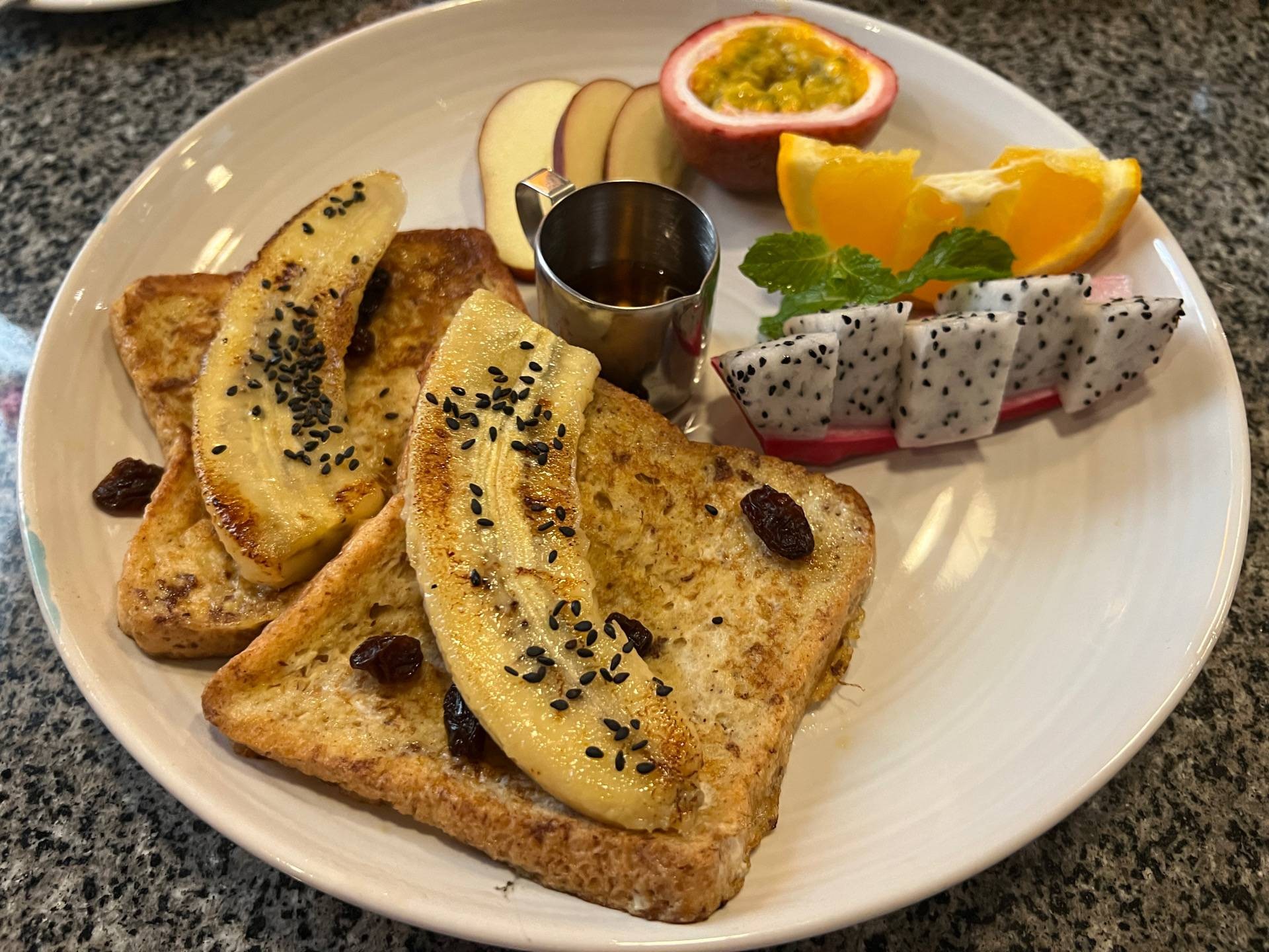 รูป YUU HOTEL & Cafe'