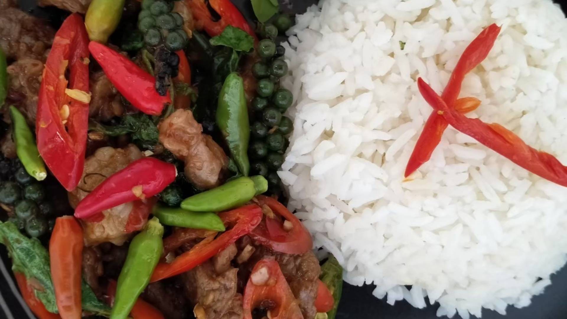 ร้าน กะเพรานรก มธ.(ฮาล้าล) TU Rangsit | รีวิวร้านอาหาร