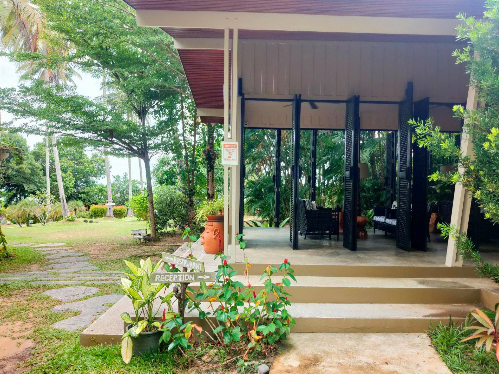 รูป Gathi Cafe Koh Kood