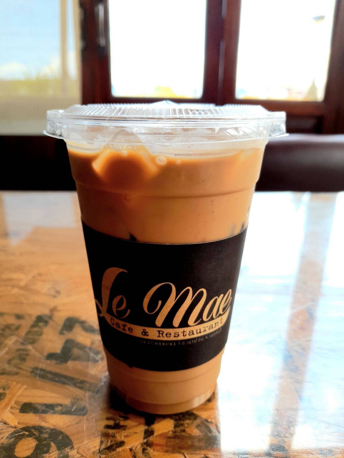 รีวิว Le Mae Cafe เลอเม คาเฟ่ แอนด์ เรสเตอร์รอง - เลอเม คาเฟ่ ร้านที่มี ...