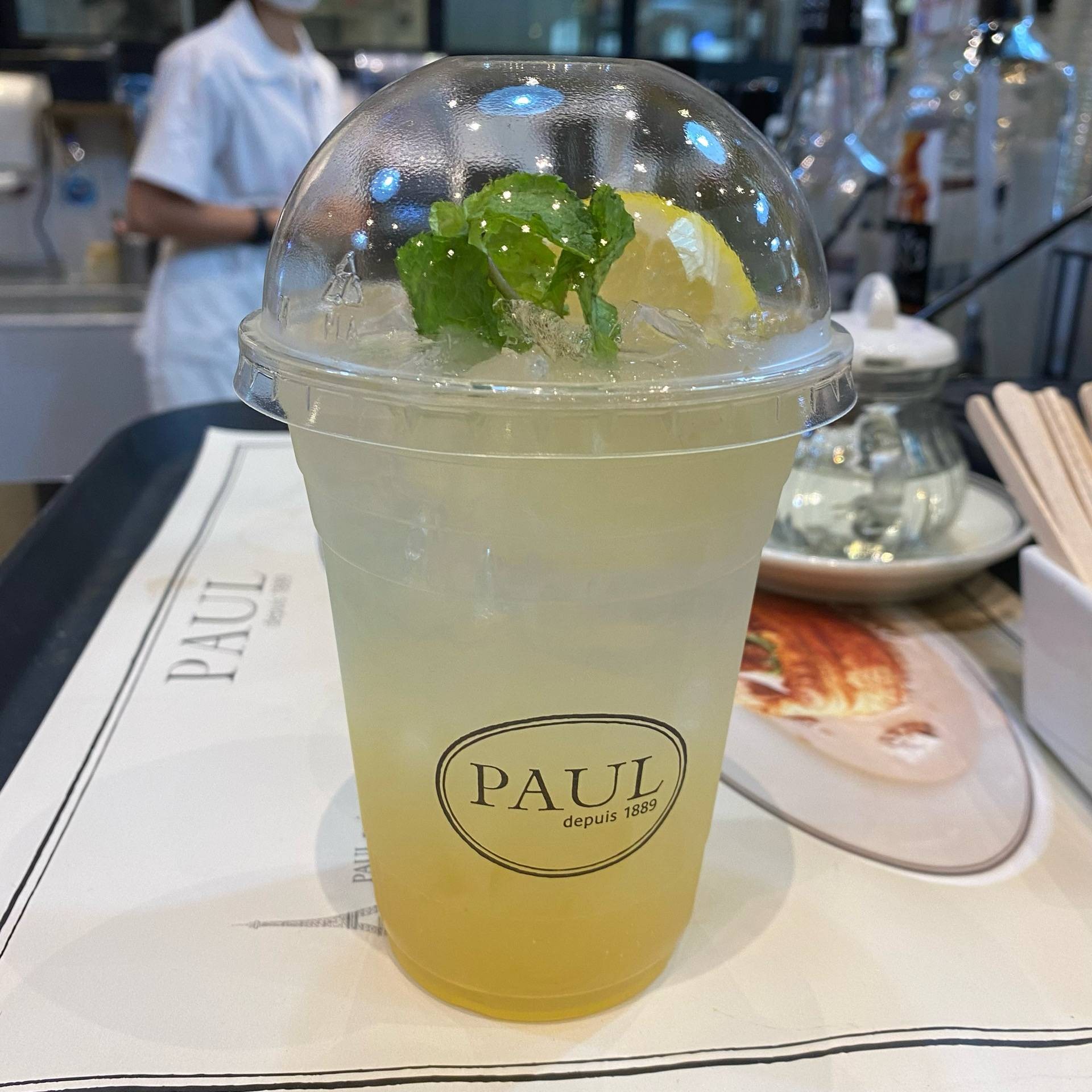 รูป PAUL CentralWorld ชั้น2