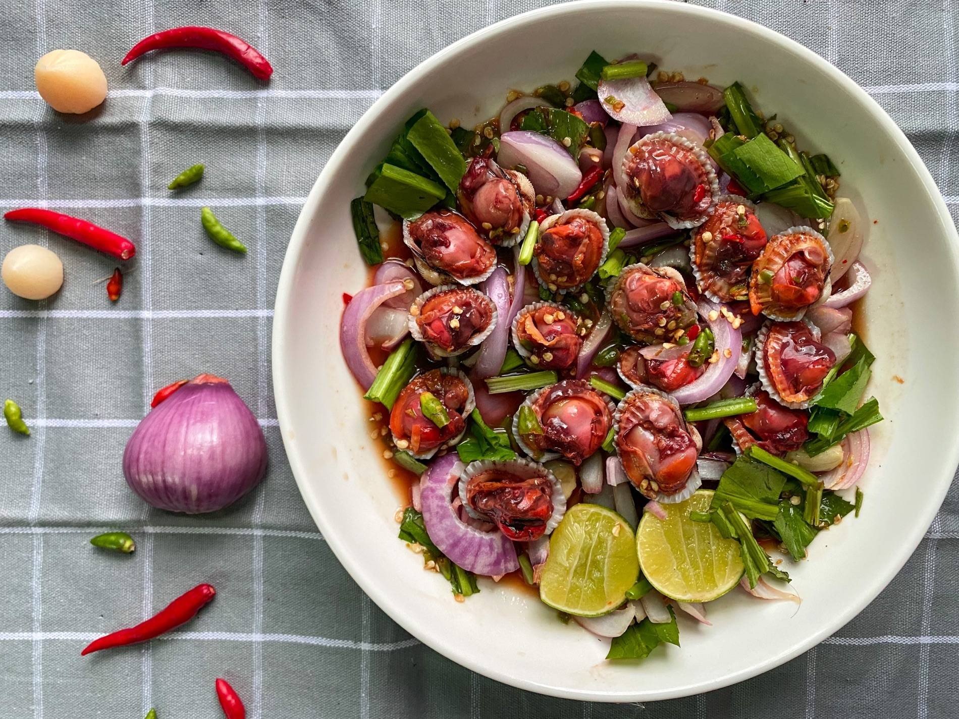 ยำหอยแครง • image ร้าน Mixball&Mixdrink (อาหารและเครื่องดื่ม) บางเขน