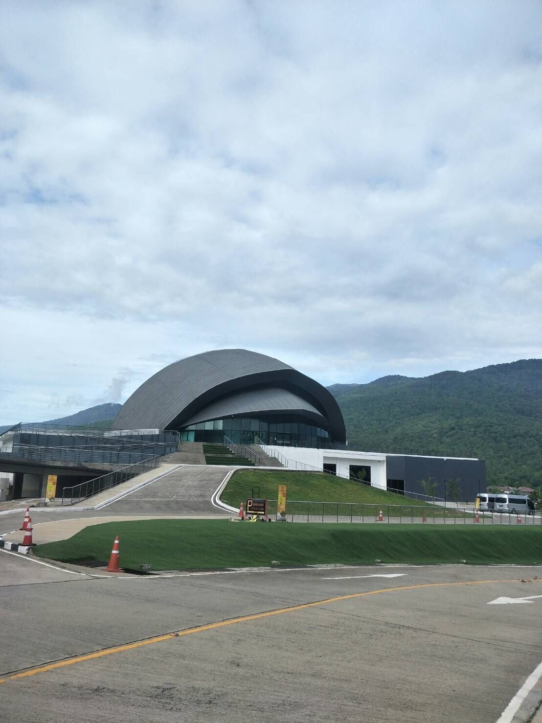 Narit Planetarium สถาบันวิจัยดาราศาสตร์แห่งชาติ - รีวิวสถานที่ท่องเที่ยว