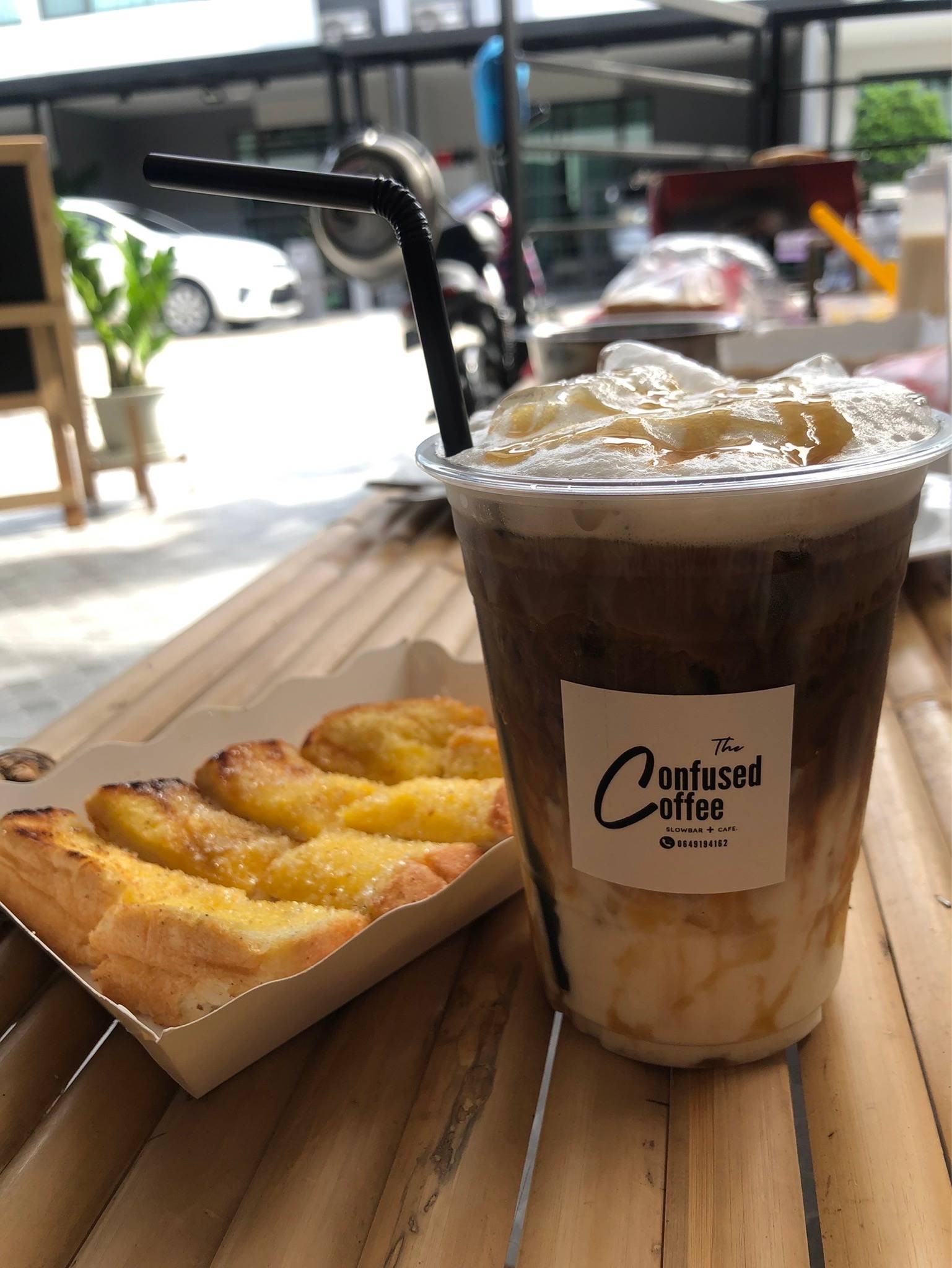 [รีวิว] ร้าน The confused coffee กาแฟสด robot&หม้อต้ม | เมนูแนะนำ รูป ...