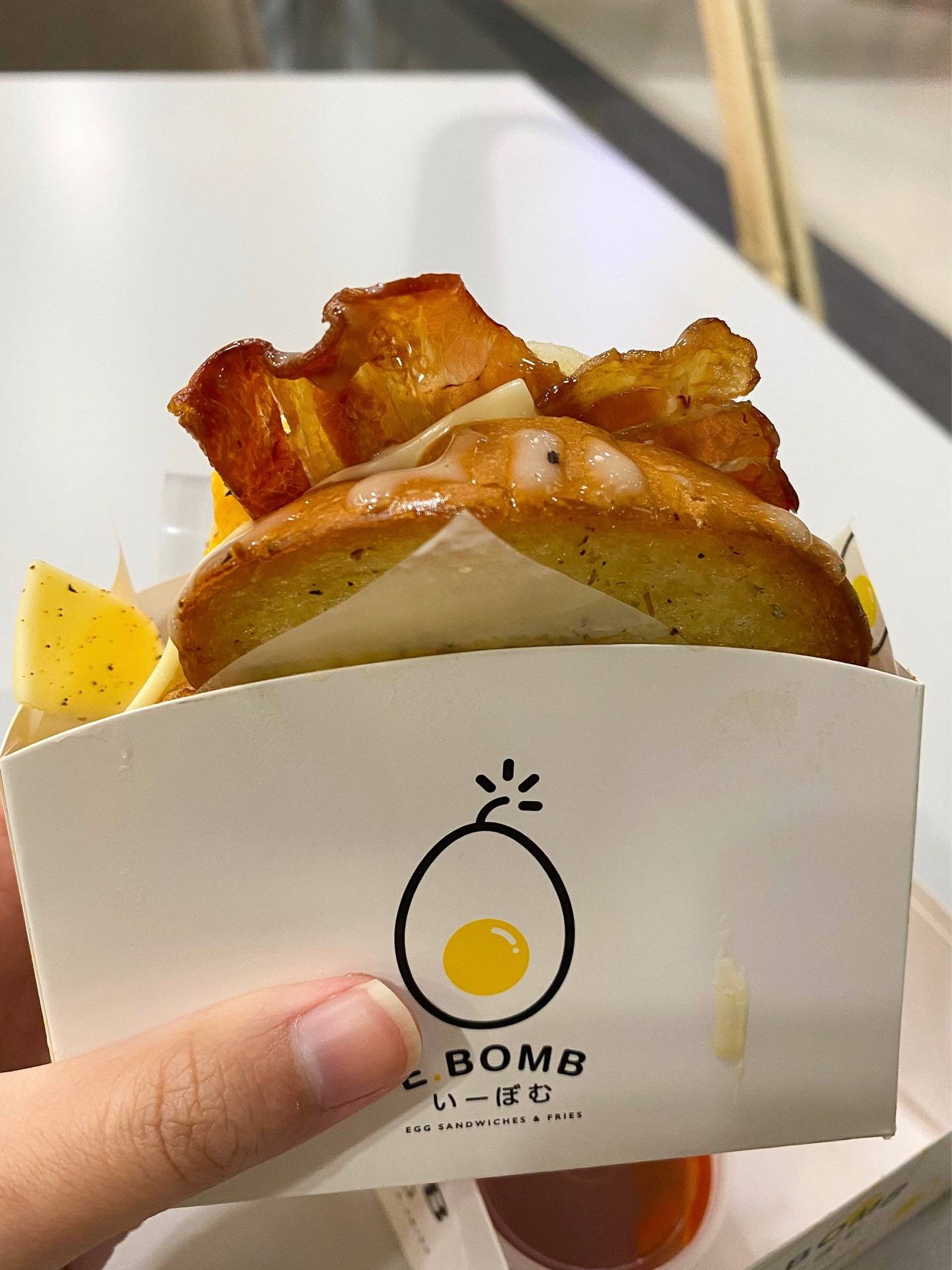 รูป EBOMB Egg Sandwiches & Fries สยามสแควร์ ซอย 3 - Wongnai