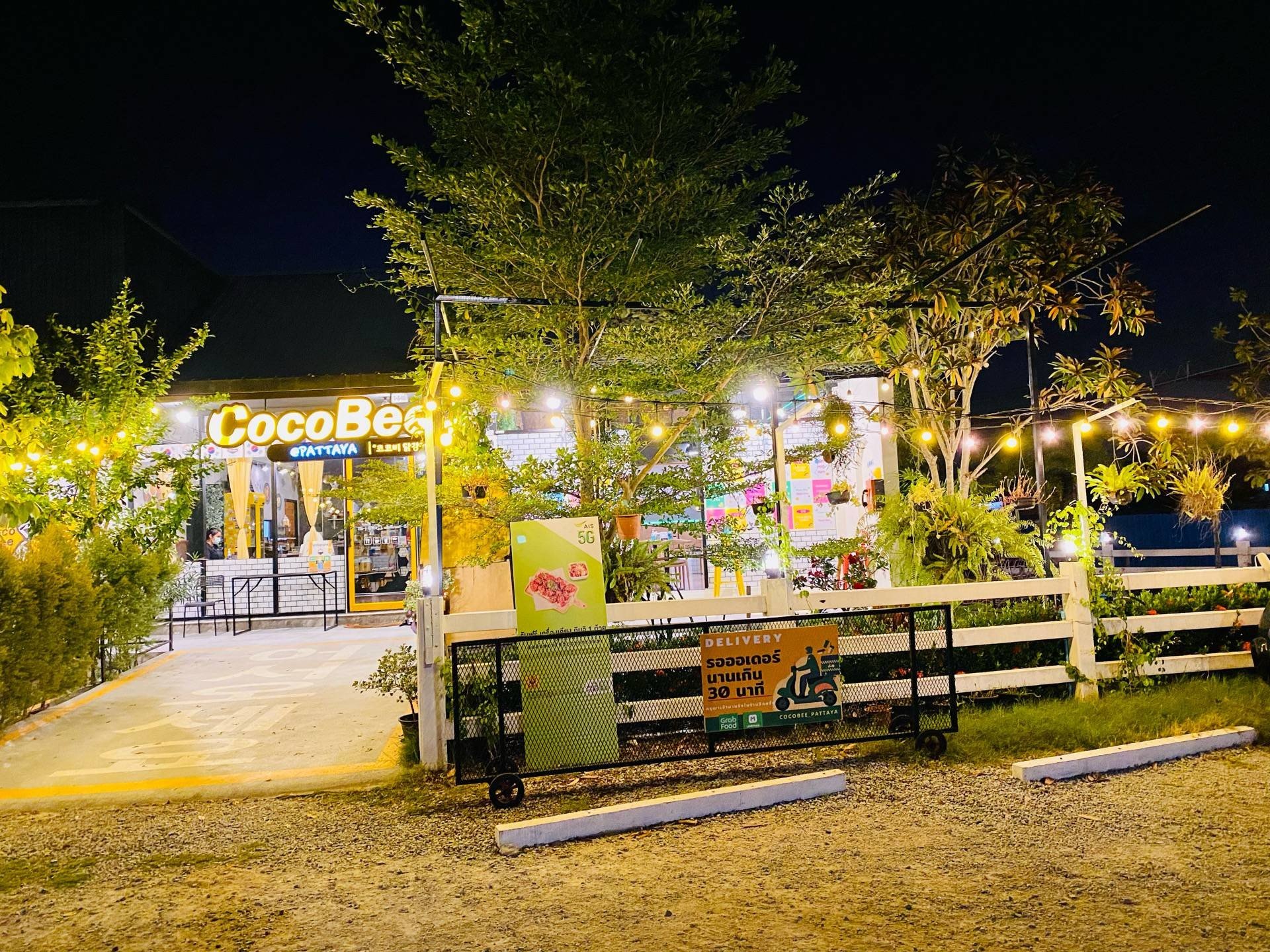 รีวิว CocoBee Pattaya พัทยา - ซุปเต้าหู้กิมจิ ร้อนๆในวันฝนตกคือดี - Wongnai