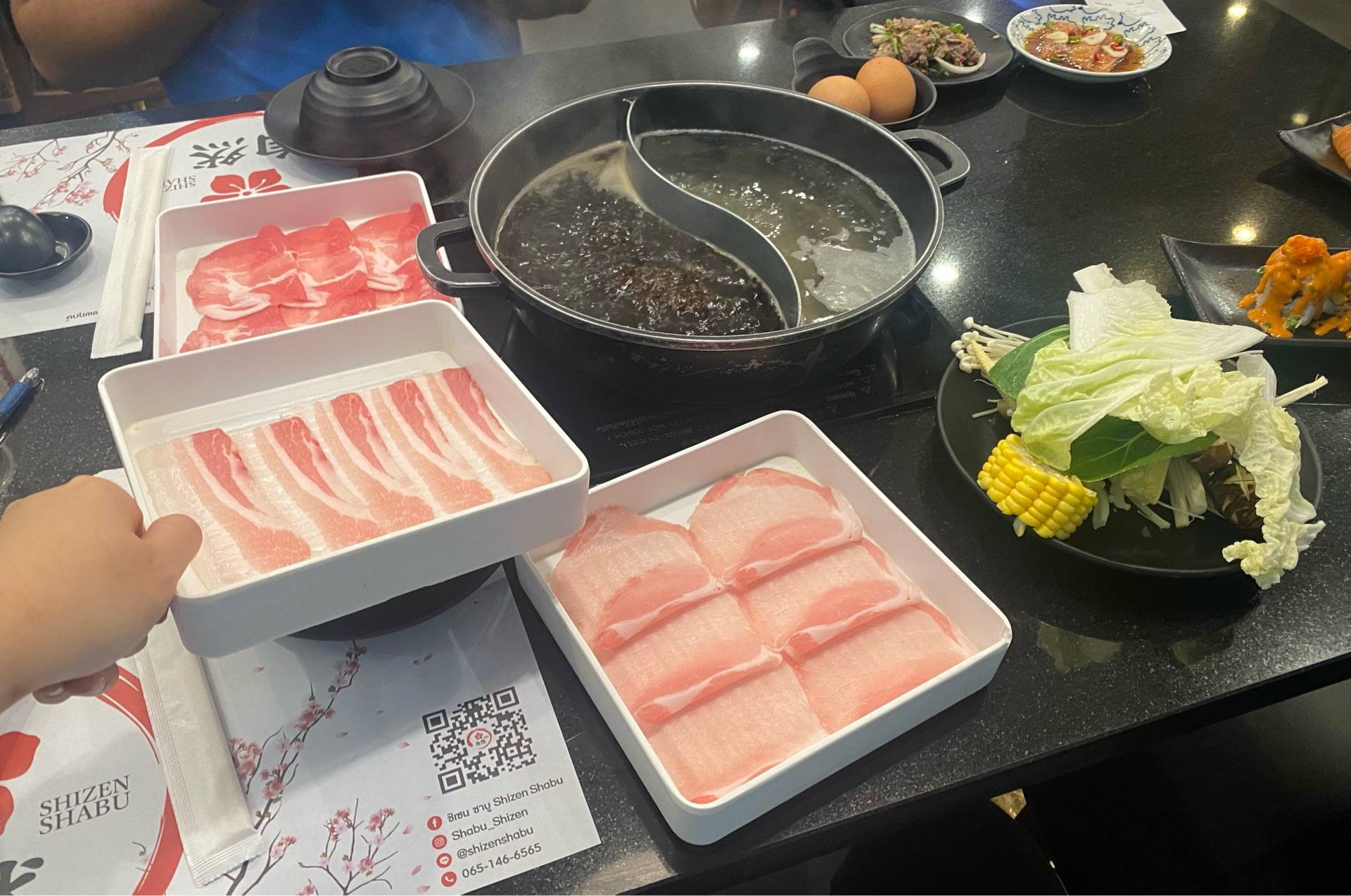 รูป Shizen Shabu Siam square 1