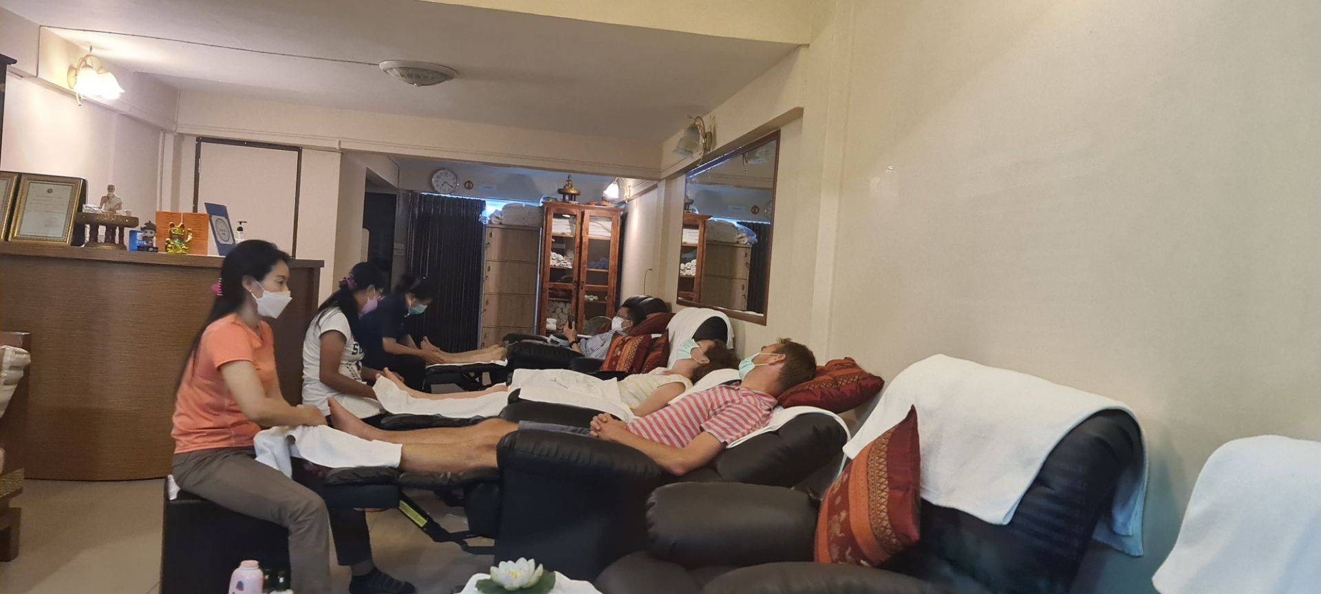 รูป ฟีนิกซ์ มาสสาจ Phoenix Massage1