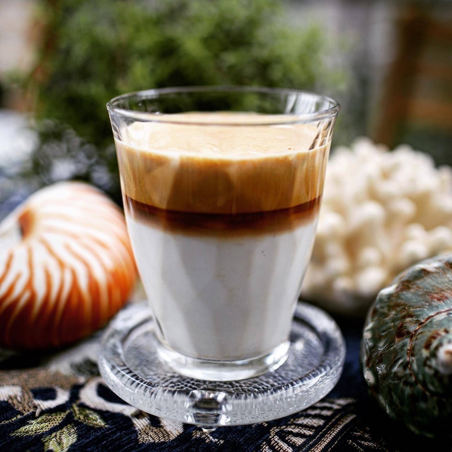 Freddo Flat White • image ร้าน Café et Noús Ramkhamhaeng 118