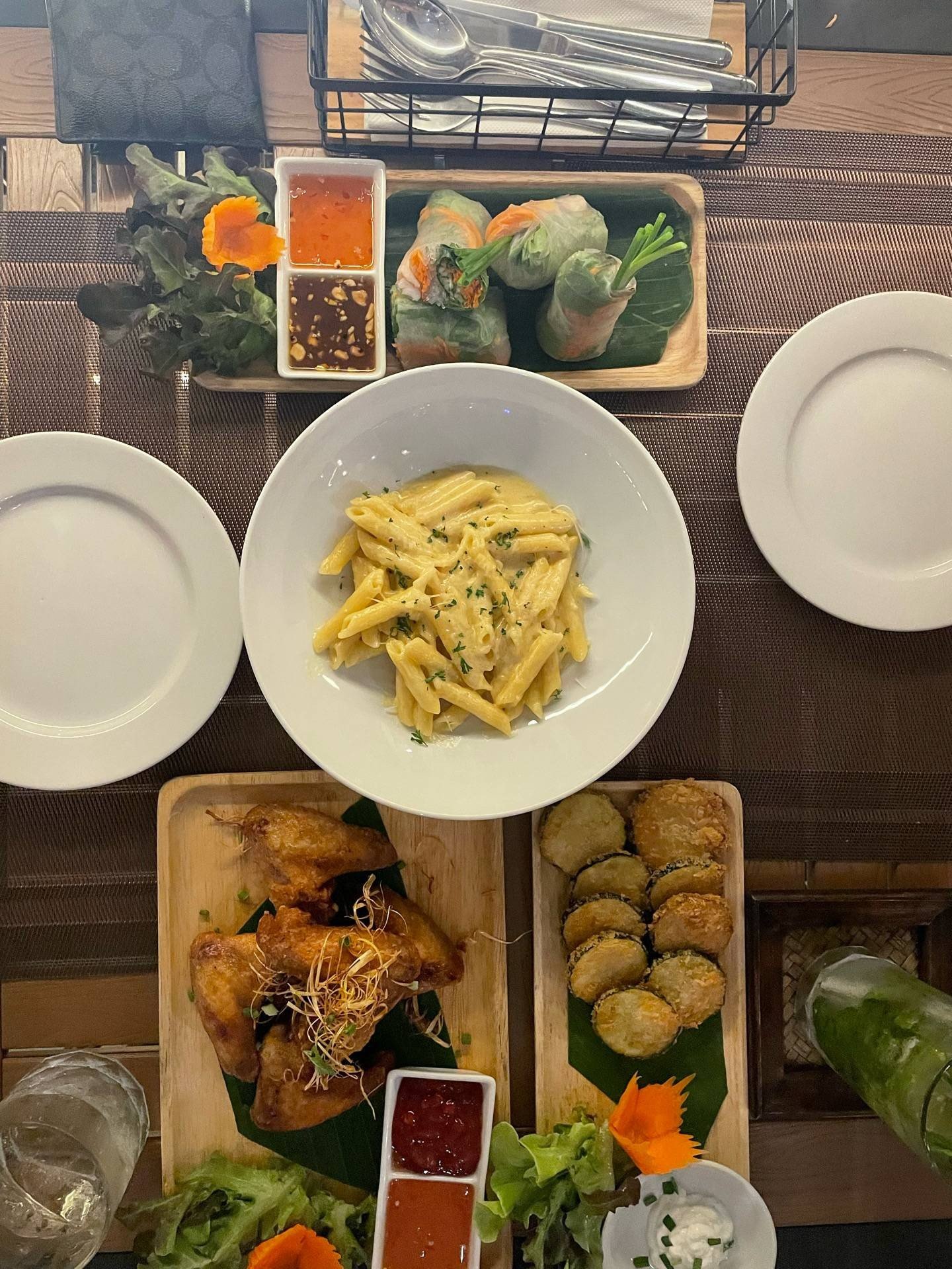 รีวิว Macaw Cafe & Bar - Best Date, Best service