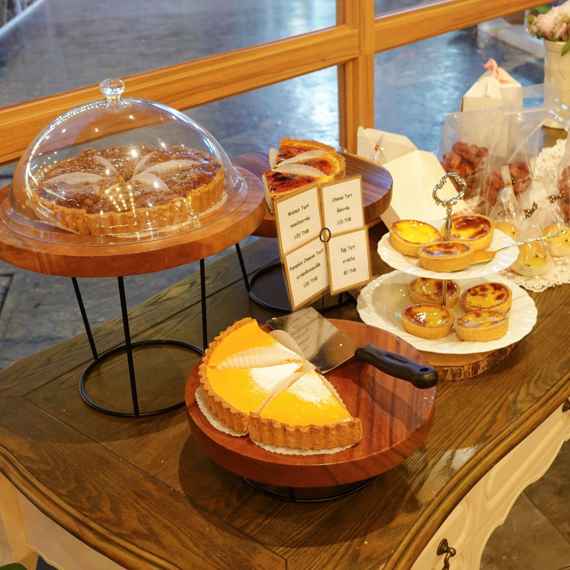 รูป Tomoroo Bakery (Korean Bakery)