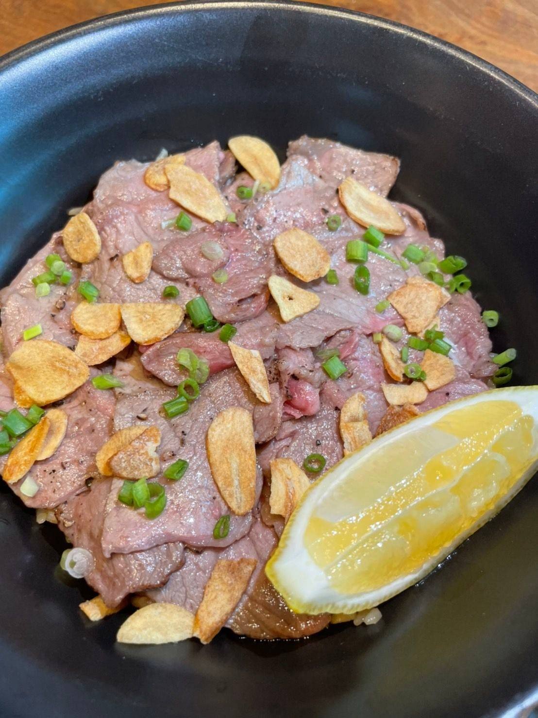 รีวิว 361 THREE SIX ONE Cafe - วันนี้อยากกินสเต๊ก เลยขับรถมาที่ร้านนี้ ...