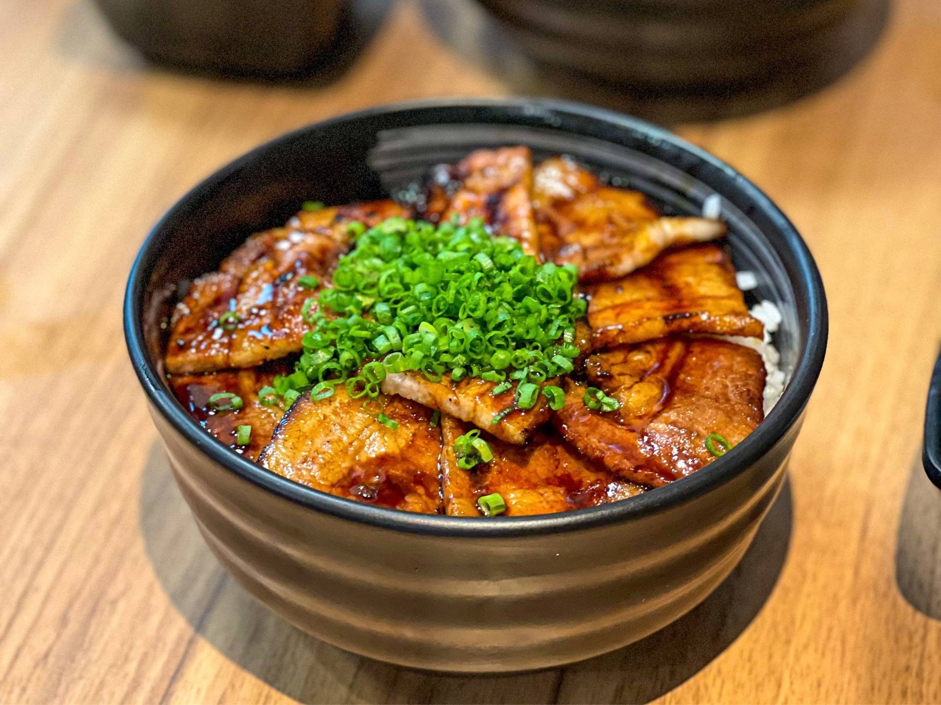 บูตะดง มาสเตอร์ Master ร้าน Ohachi Butadon (สาขาอารีย์) อารีย์ - Wongnai