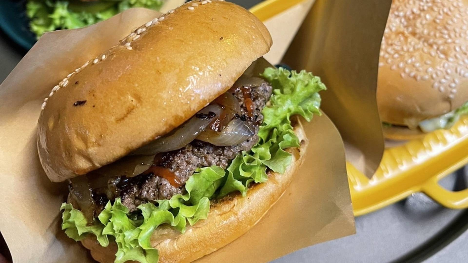 Ground Burger - สั่งอาหารเดลิเวอรี | Wongnai x LINE MAN