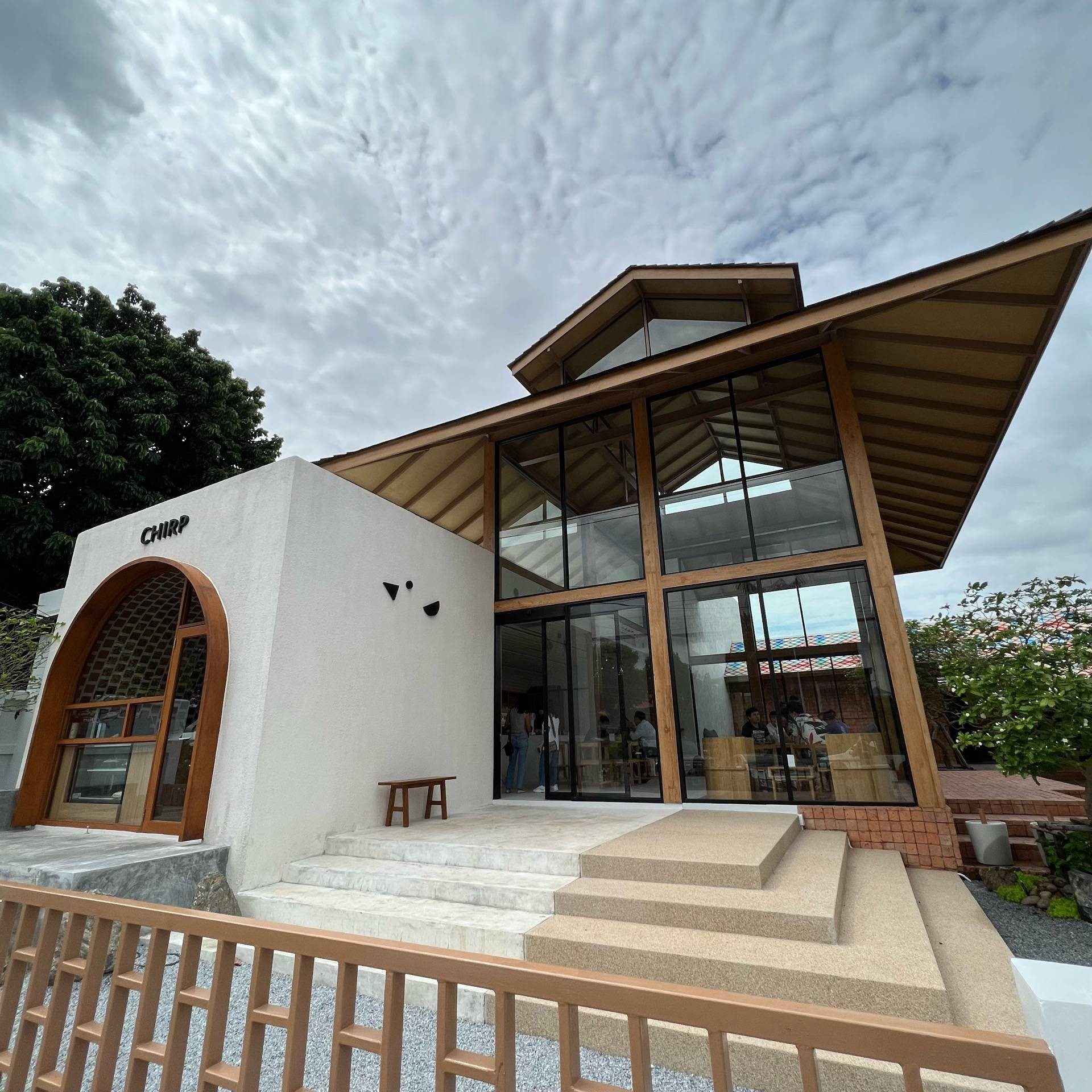 รีวิว Chirp Cafe and Chat Space Chirp Cafe and Chat Space - ร้านสไตล์ ...