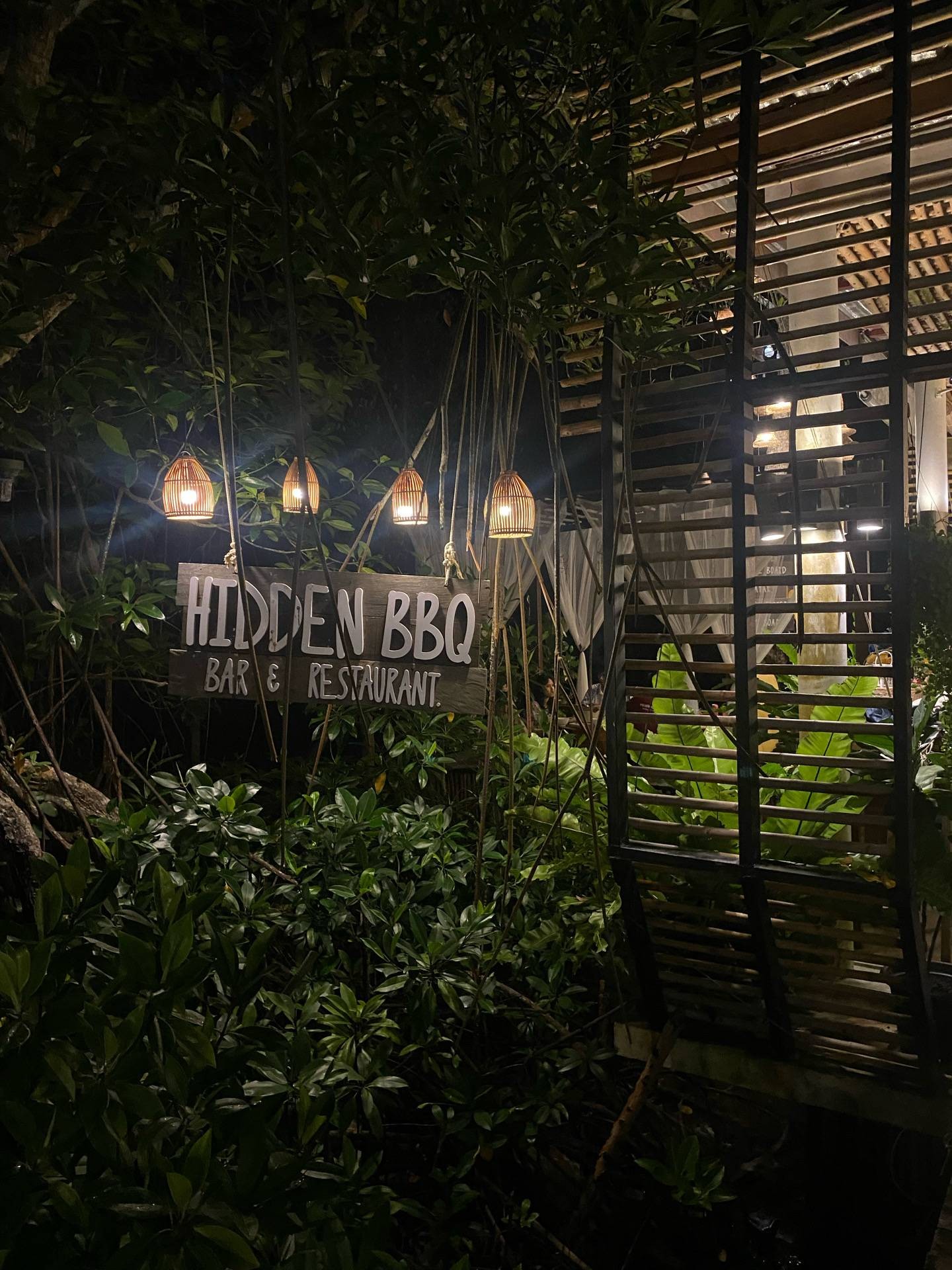 ร้าน HIDDEN BBQ bar & restaurant | รีวิวร้านอาหาร - Wongnai