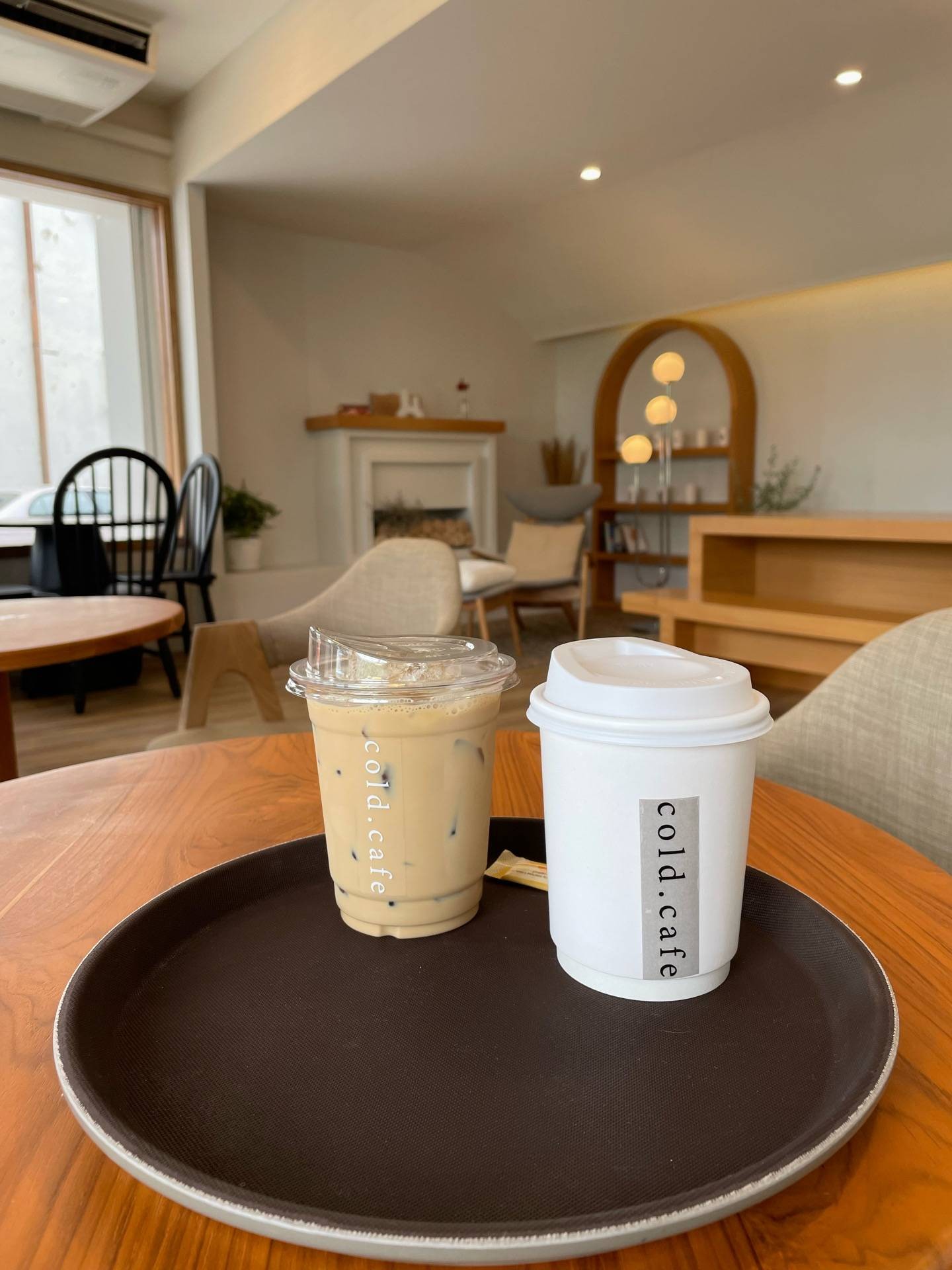 รีวิว Cold.cafe by la.moon cold.cafe by la.moon - ร้านกาแฟ แนวมินิมอล ...