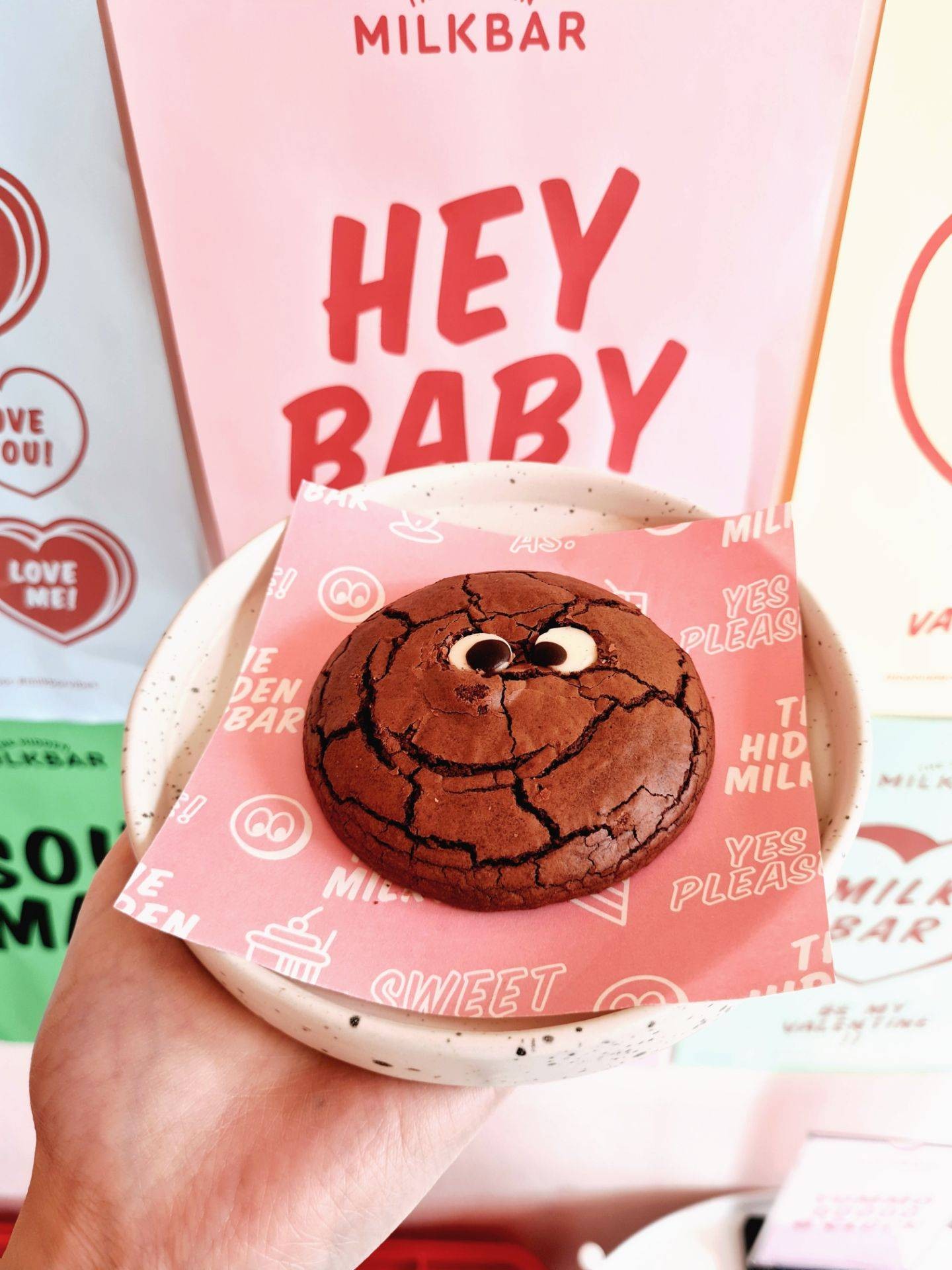 Crackiee ร้าน The Hidden Milkbar - Wongnai