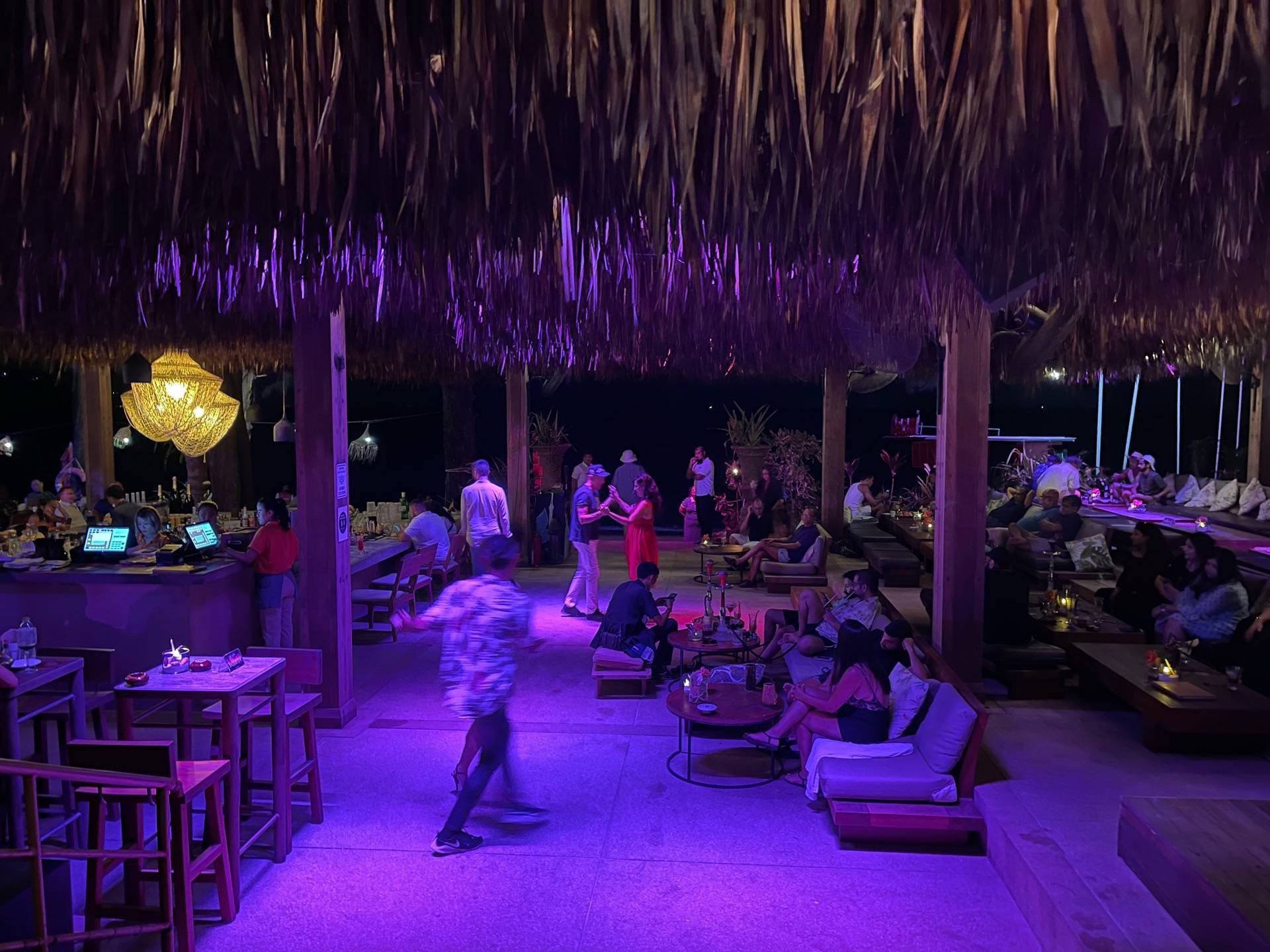 รูป Cafe del mar Phuket Phuket