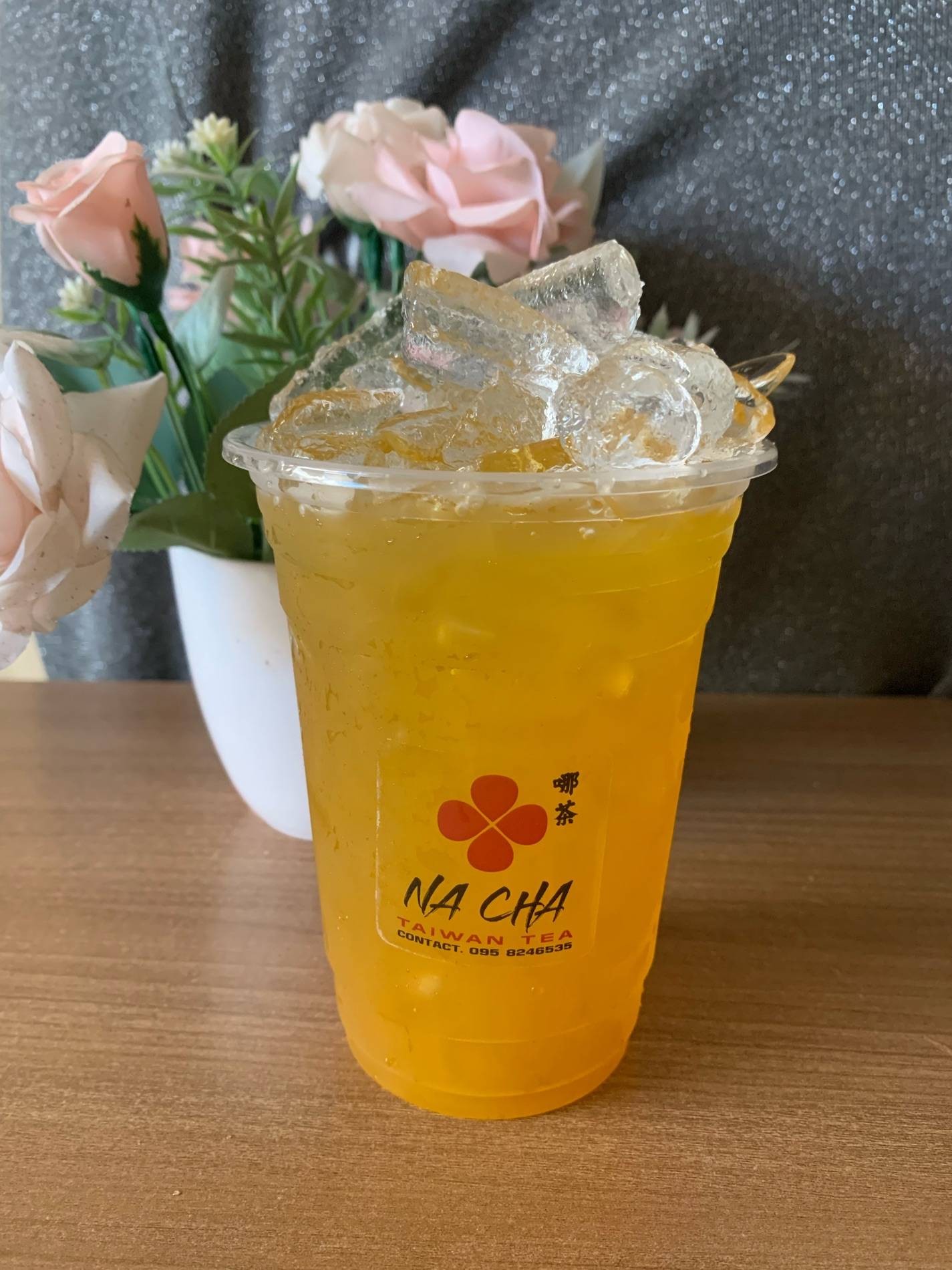 ชาเสาวรส • image ร้าน Na CHA TAIWAN TEA วงเวียนใหญ่