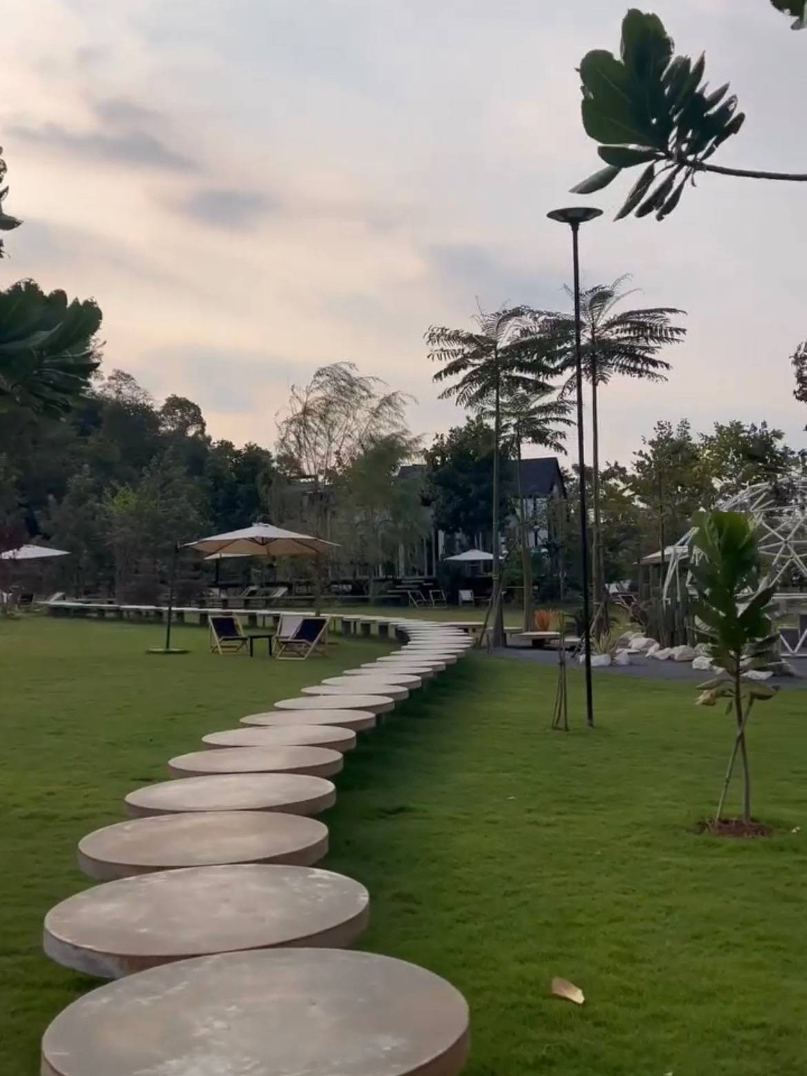 รีวิว The KeeRee Cafe' - - The Keeree คาเฟ่ใกล้ชิดธรรมชาติ - Wongnai