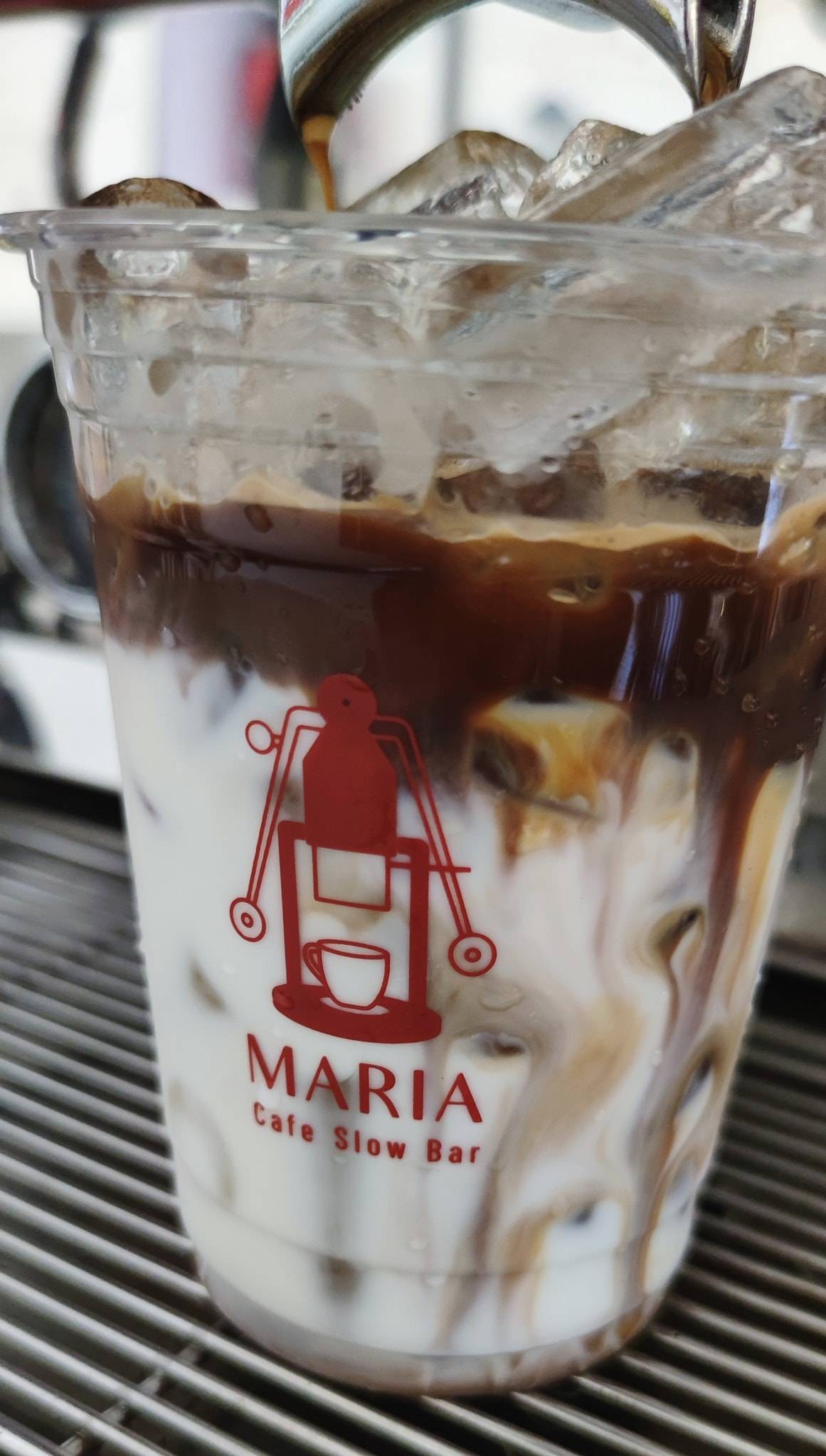รีวิว MARIA Cafe Slow bar - กาแฟดี เบอร์เกอร์โคตรอร่อย