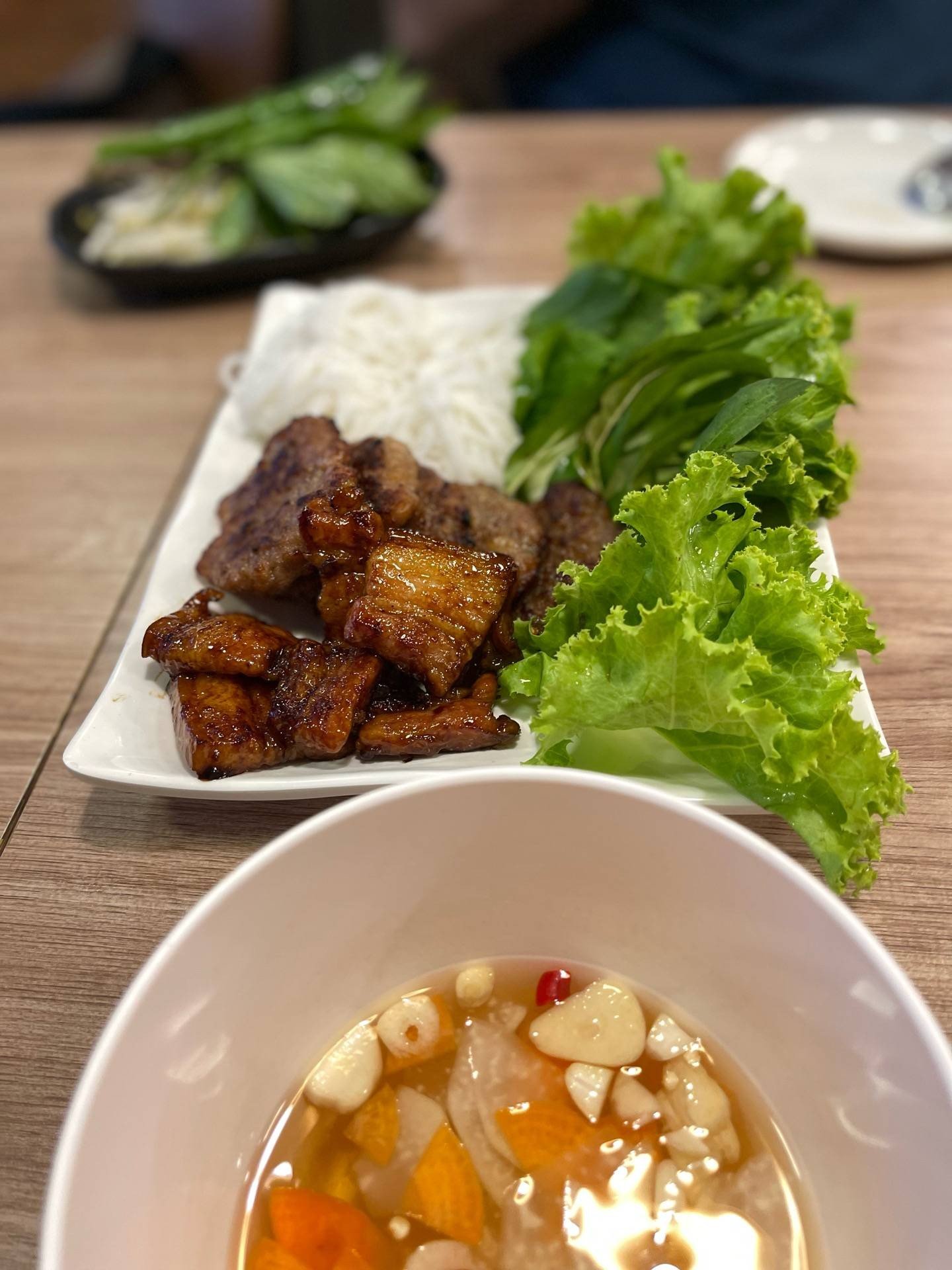 บุ๋นจ๋า • หมู3ชั่นย่างอร่อยมวากกกก หมูสับไม่ชอบ วันหลังจะสั่งแต่ 3 ชั้น ...