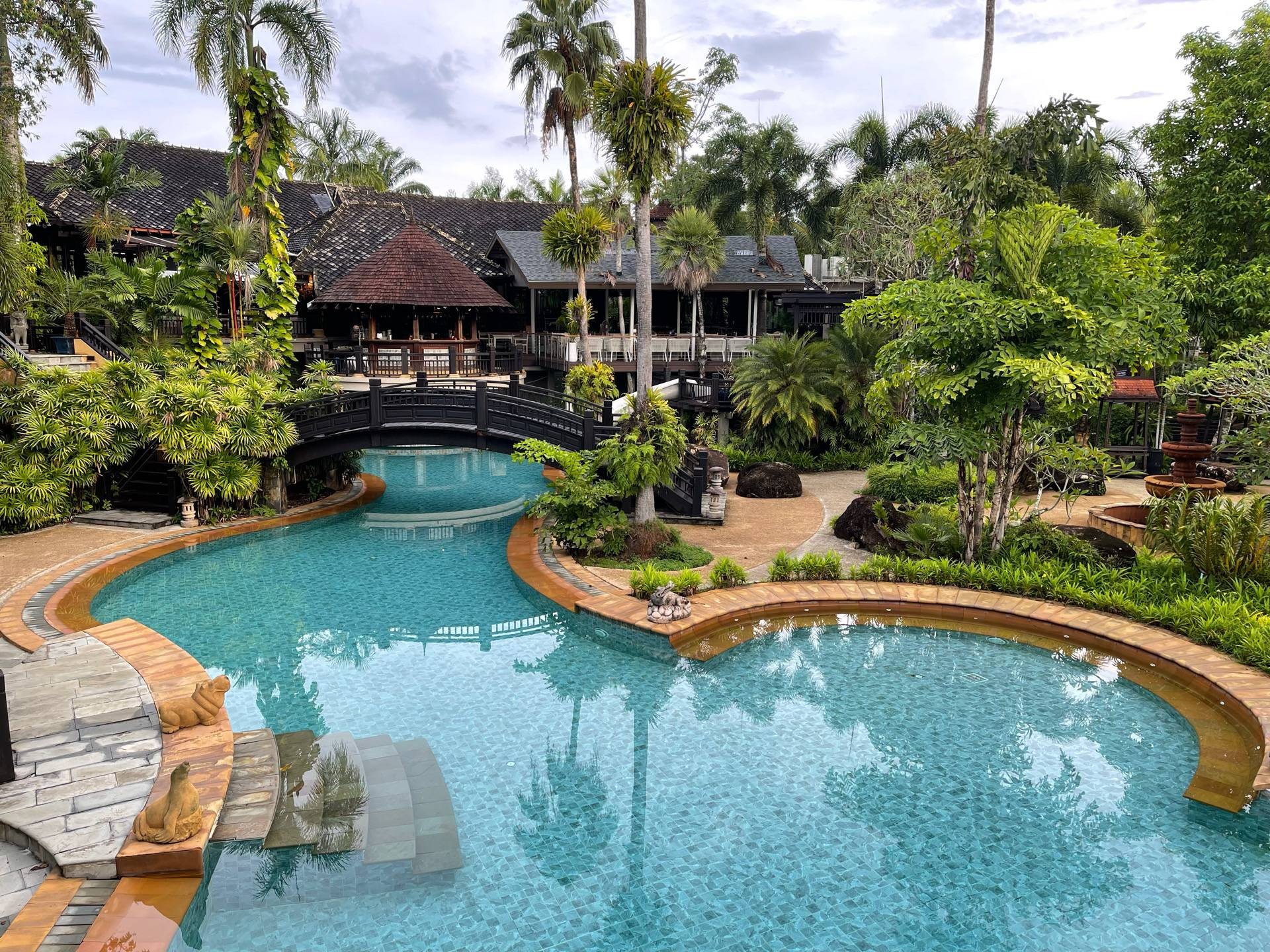 รูป โรงแรมเดอะฮอทสปริงบีชรีสอร์ทแอนด์สปา