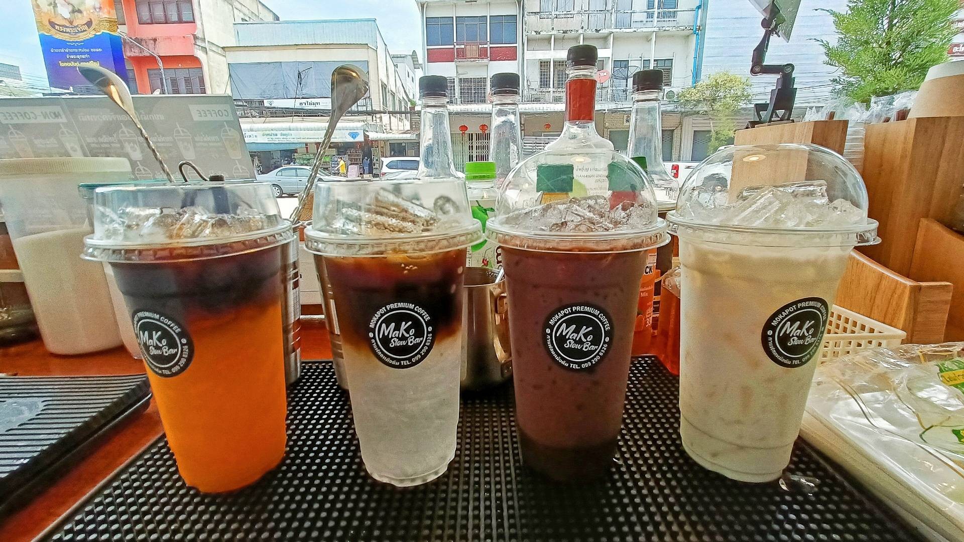Mako coffee (ติดกับร้านอ้วนตามสั่ง) ถนนประจักษ์ศิลปาคม - สั่งอาหารเดลิเ ...